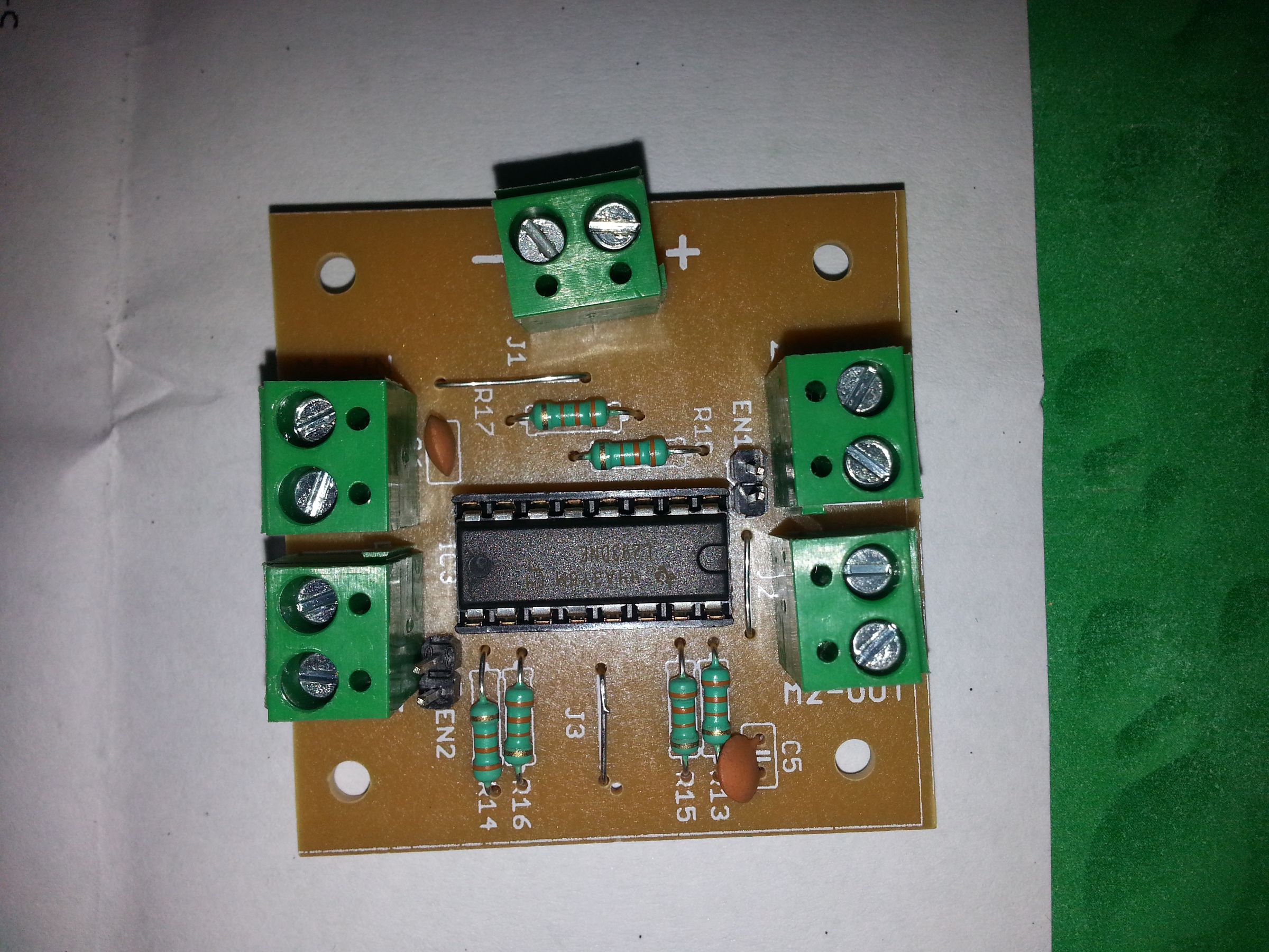 Arduino Autonomous Robot (Land Rover / Car) Stage1Model2 : 23 Steps ...