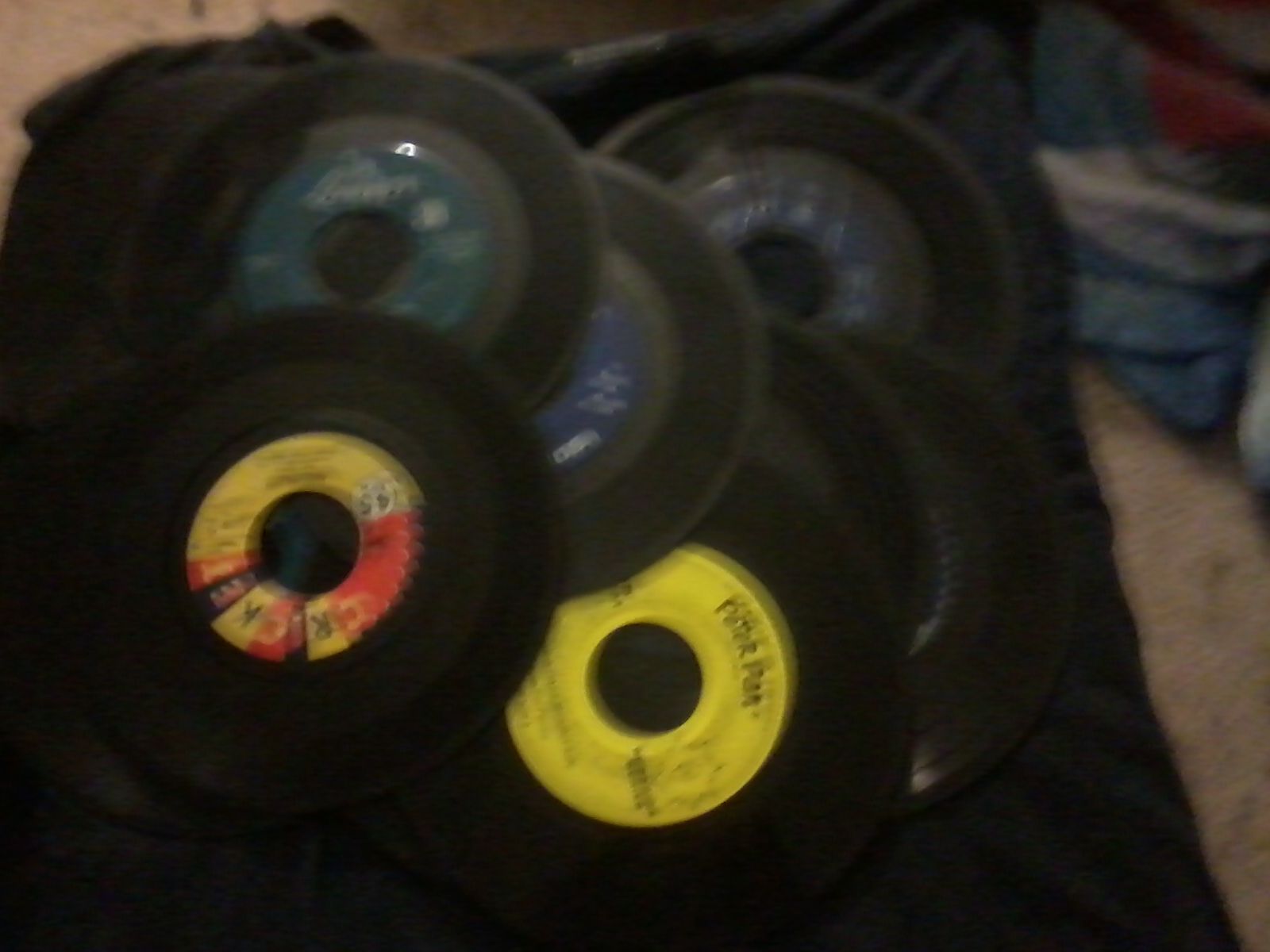Record Store Costume for Halloween : 3 Steps - Instructables