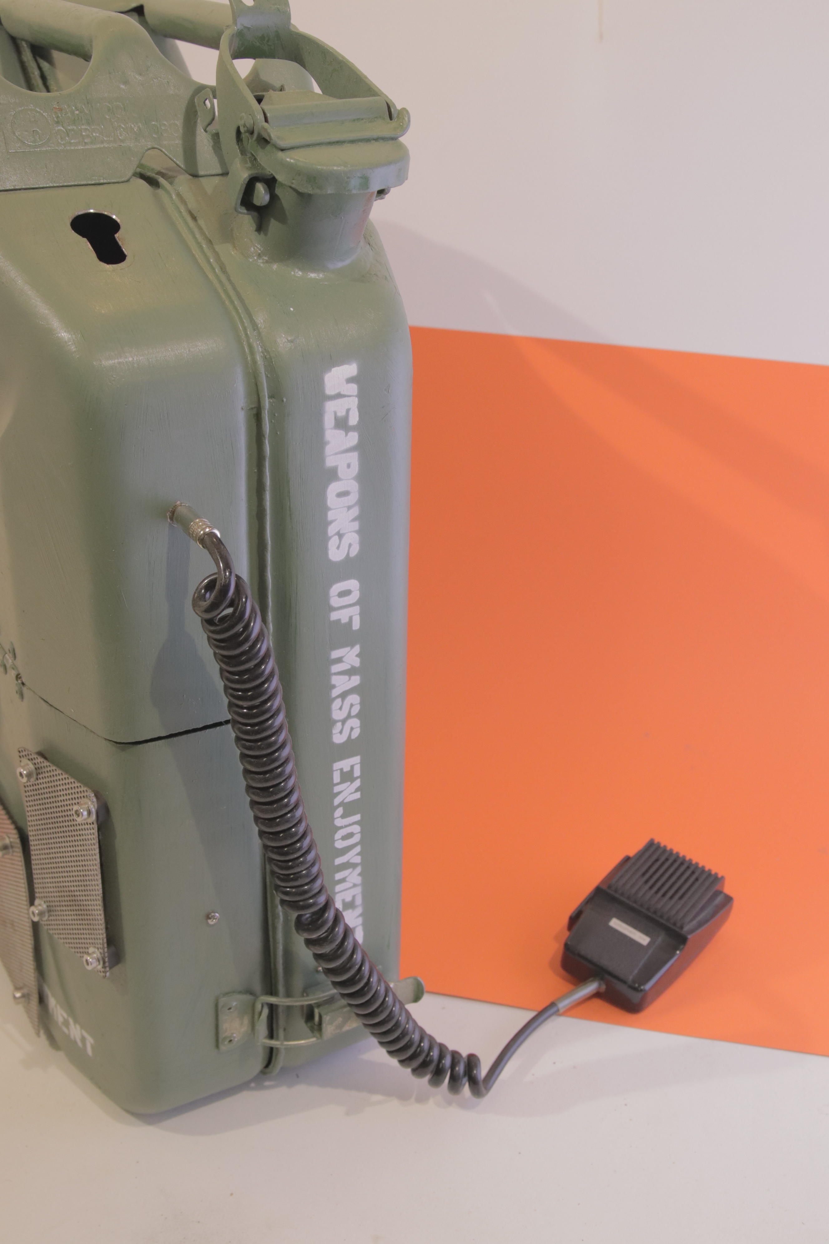 The Portable Laff Box : 13 Steps (with Pictures) - Instructables