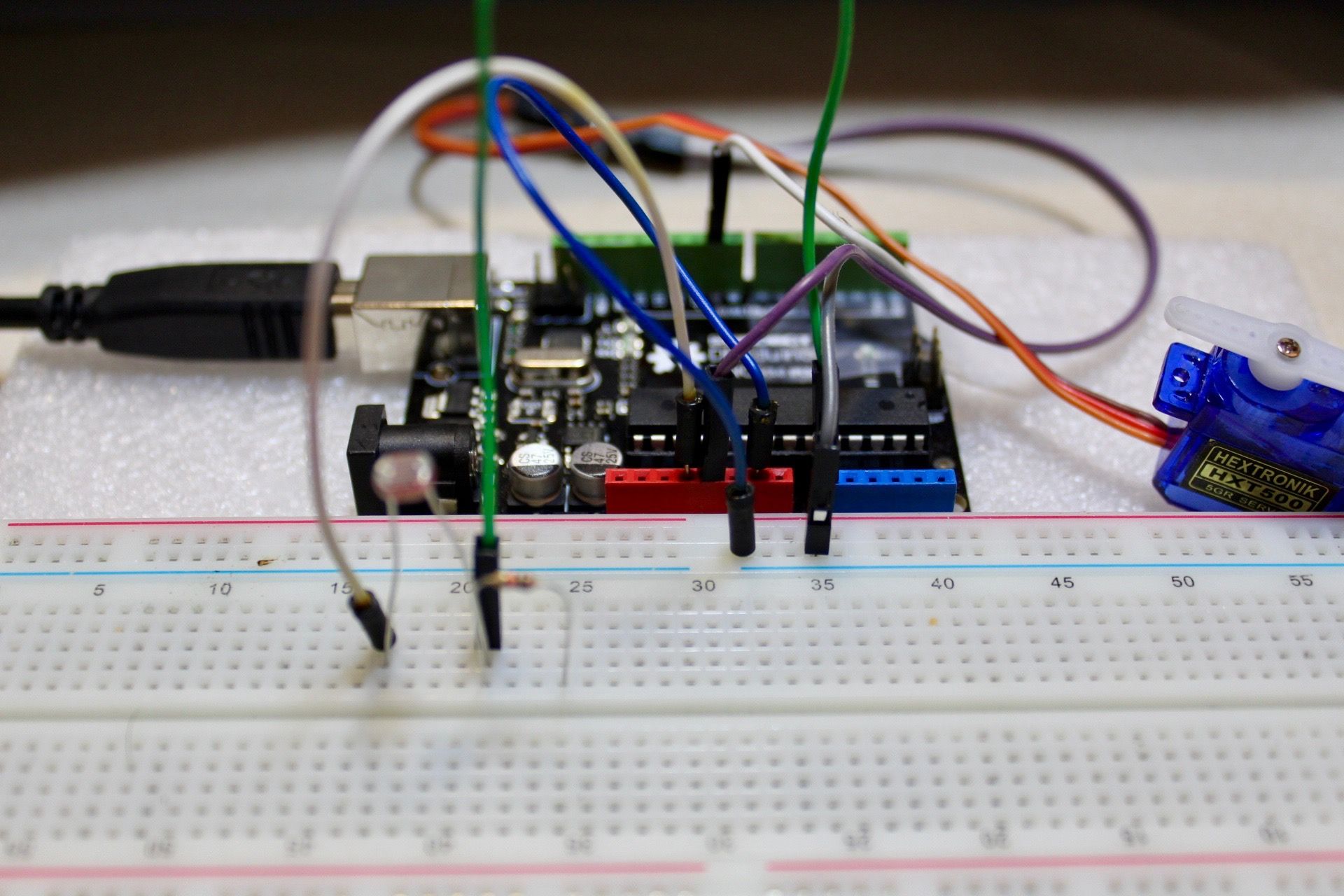 Light-Dependent Servo: Automate Any Bedside Lamp! : 5 Steps - Instructables
