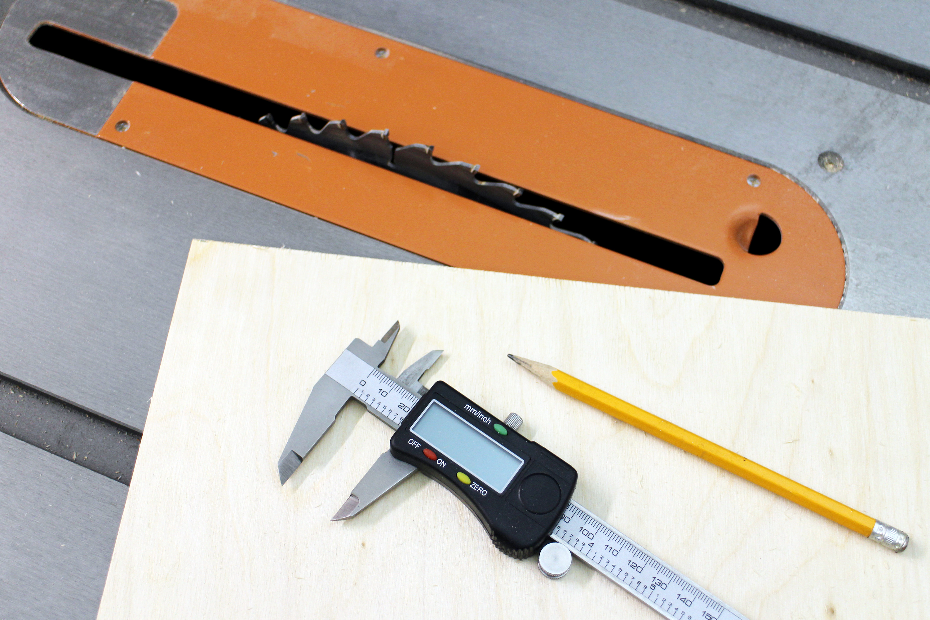 Easy Table Saw Sled : 16 Steps (with Pictures) - Instructables