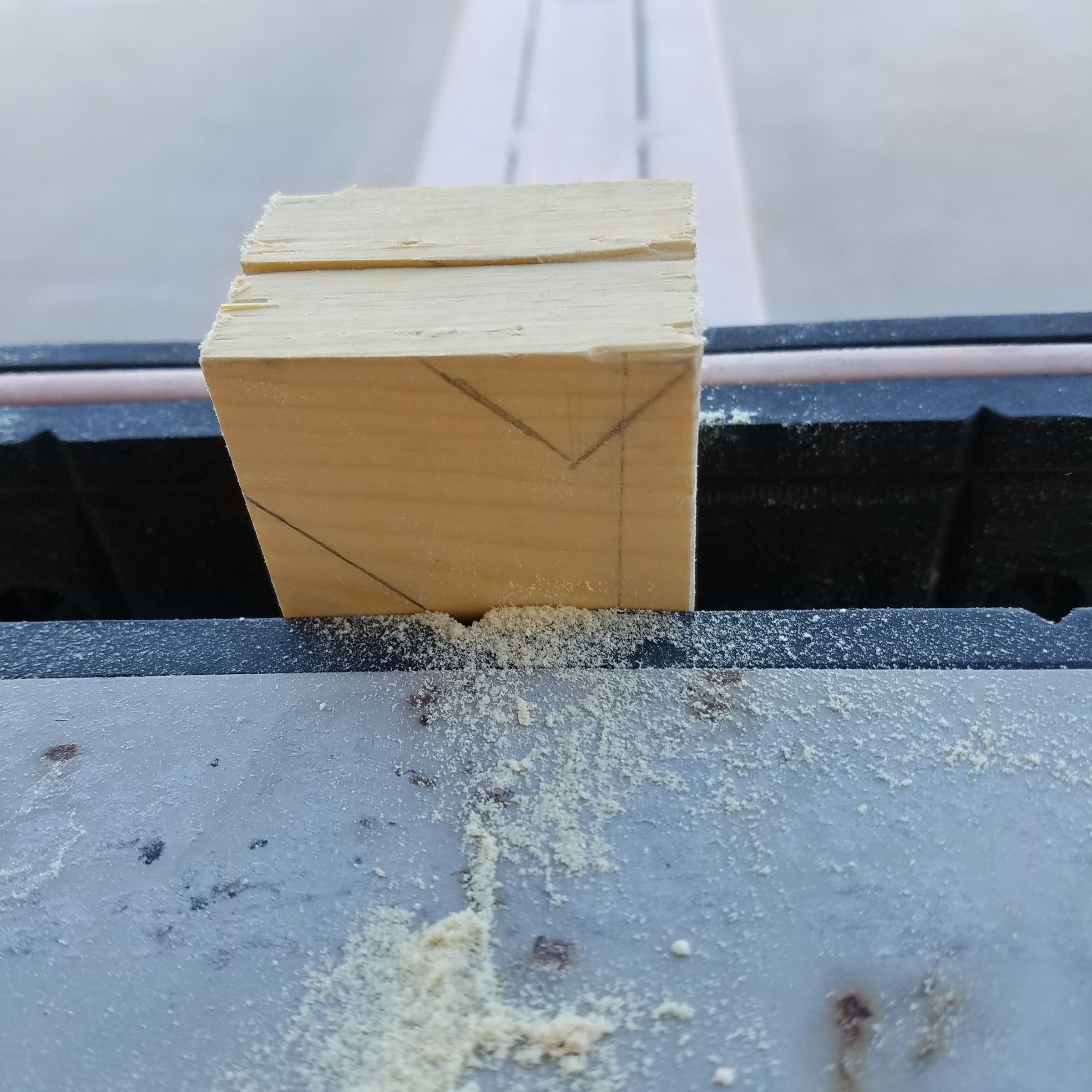 EDM - Electrical Discharge Machining : 8 Steps (with Pictures ...