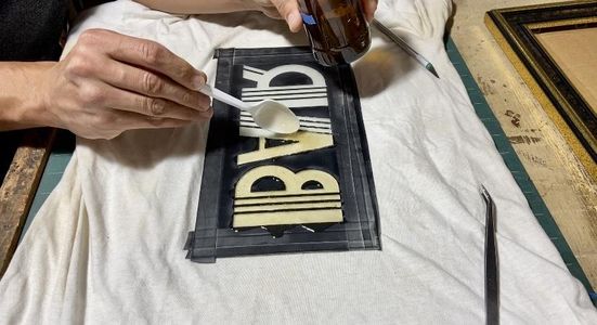 Using a Cricut Vinyl Mask to Help Glue Chipping : 6 Steps (with ...