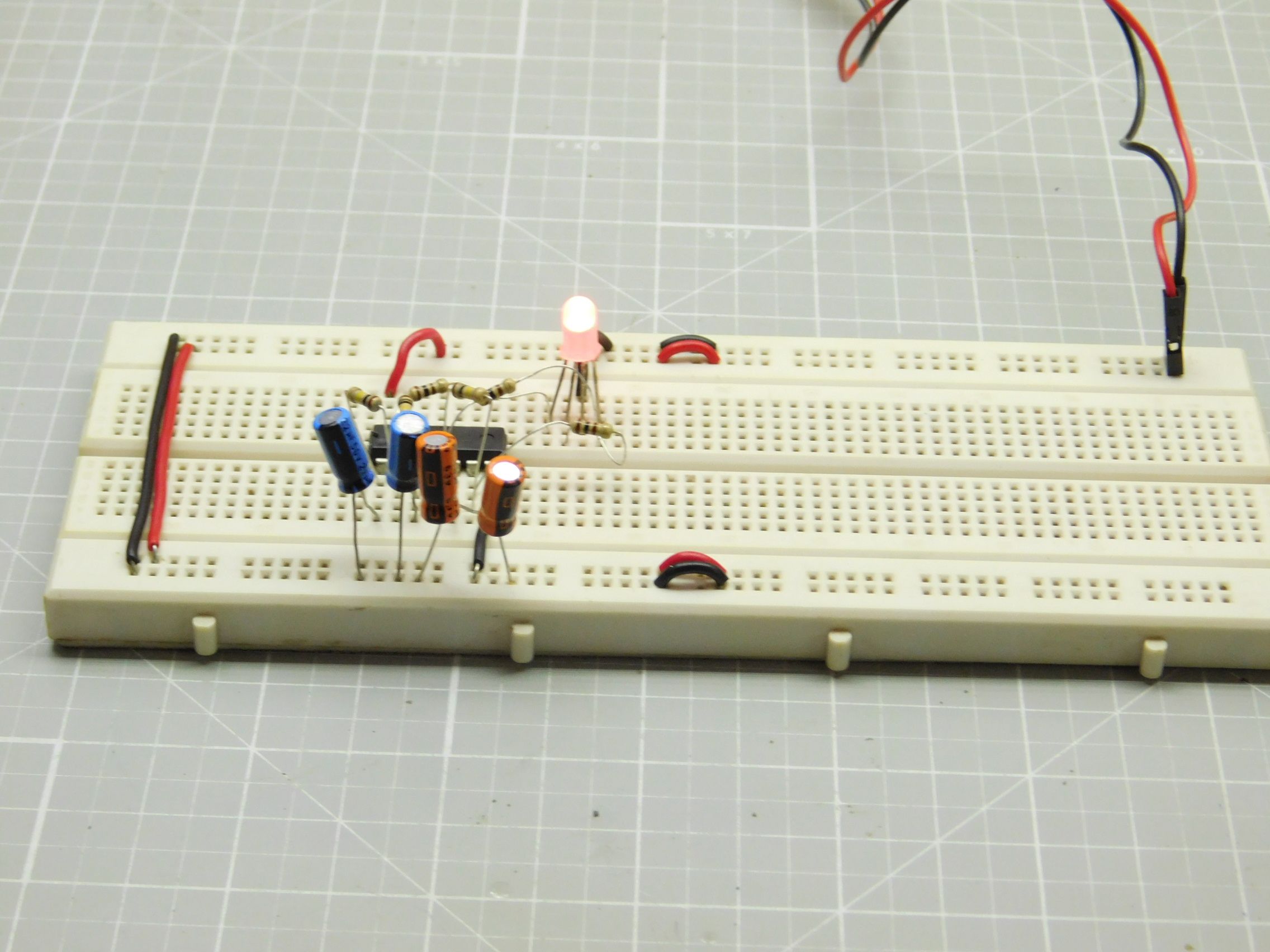 Let's Make! 5 More BreadBoard Projects for Beginners : 11 Steps (with ...