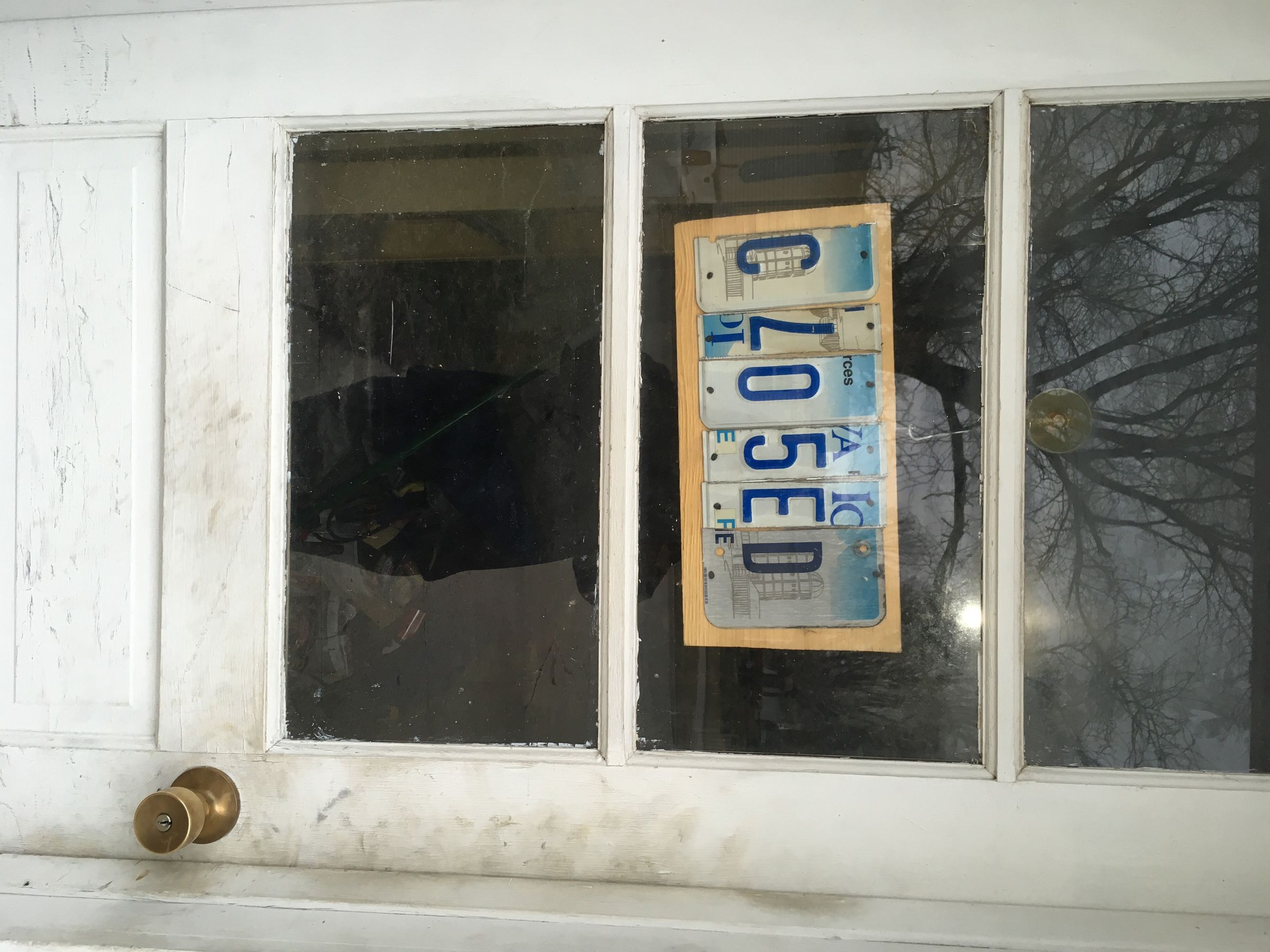 Open and Closed License Plate Signs : 5 Steps - Instructables