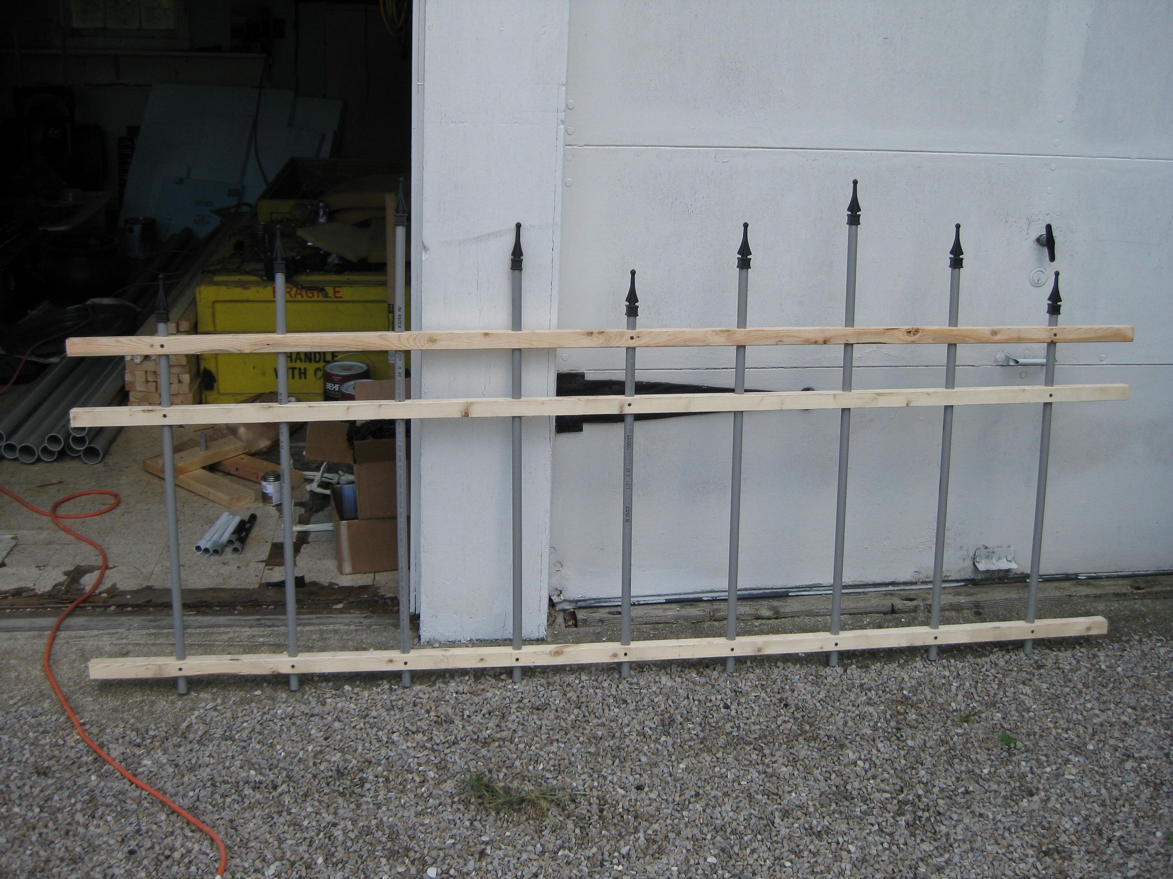 Halloween Cemetery Fence : 15 Steps (with Pictures) - Instructables