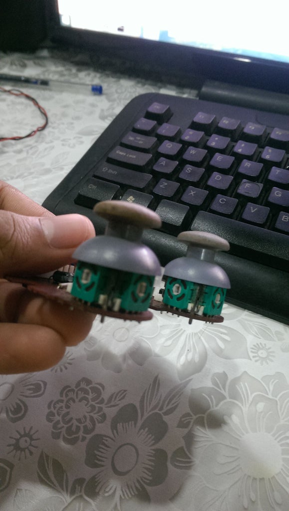 Arduino Thumbstick Controlling Computer Cursor 7 Steps Instructables