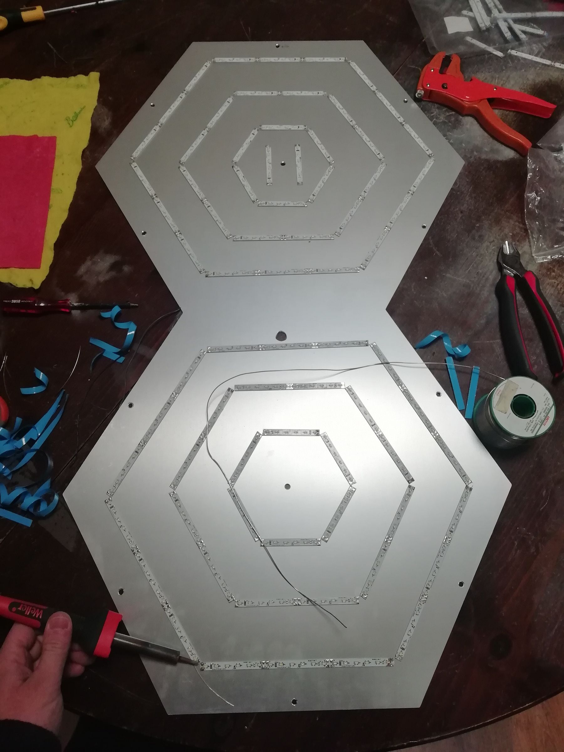 Honeycomb LED Panels : 14 Steps (with Pictures) - Instructables