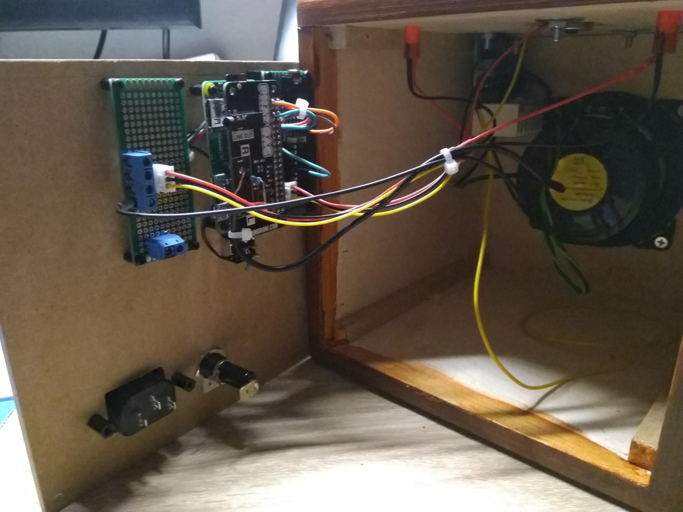 A Steampunk Internet Radio: "The Cube" : 8 Steps (with Pictures ...