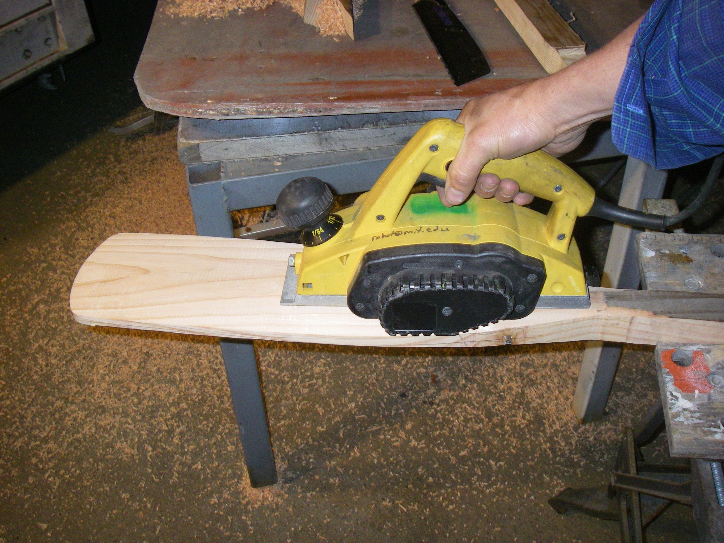 Make Oars From Two by Fours : 13 Steps (with Pictures) - Instructables