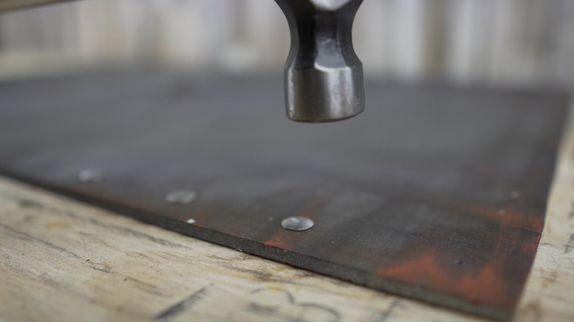 Corner Floating Shelves - Industrial Style : 8 Steps - Instructables