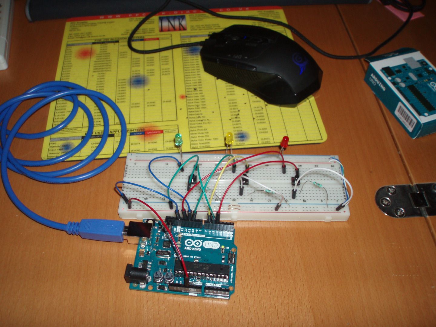 DIY Arduino Game Show Buttons : 4 Steps (with Pictures) - Instructables