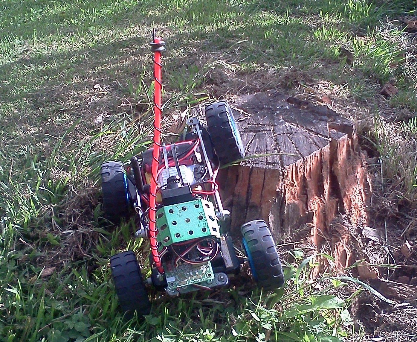 Little Mister Anywhere (The 4WD Unstoppable Bot) - Instructables