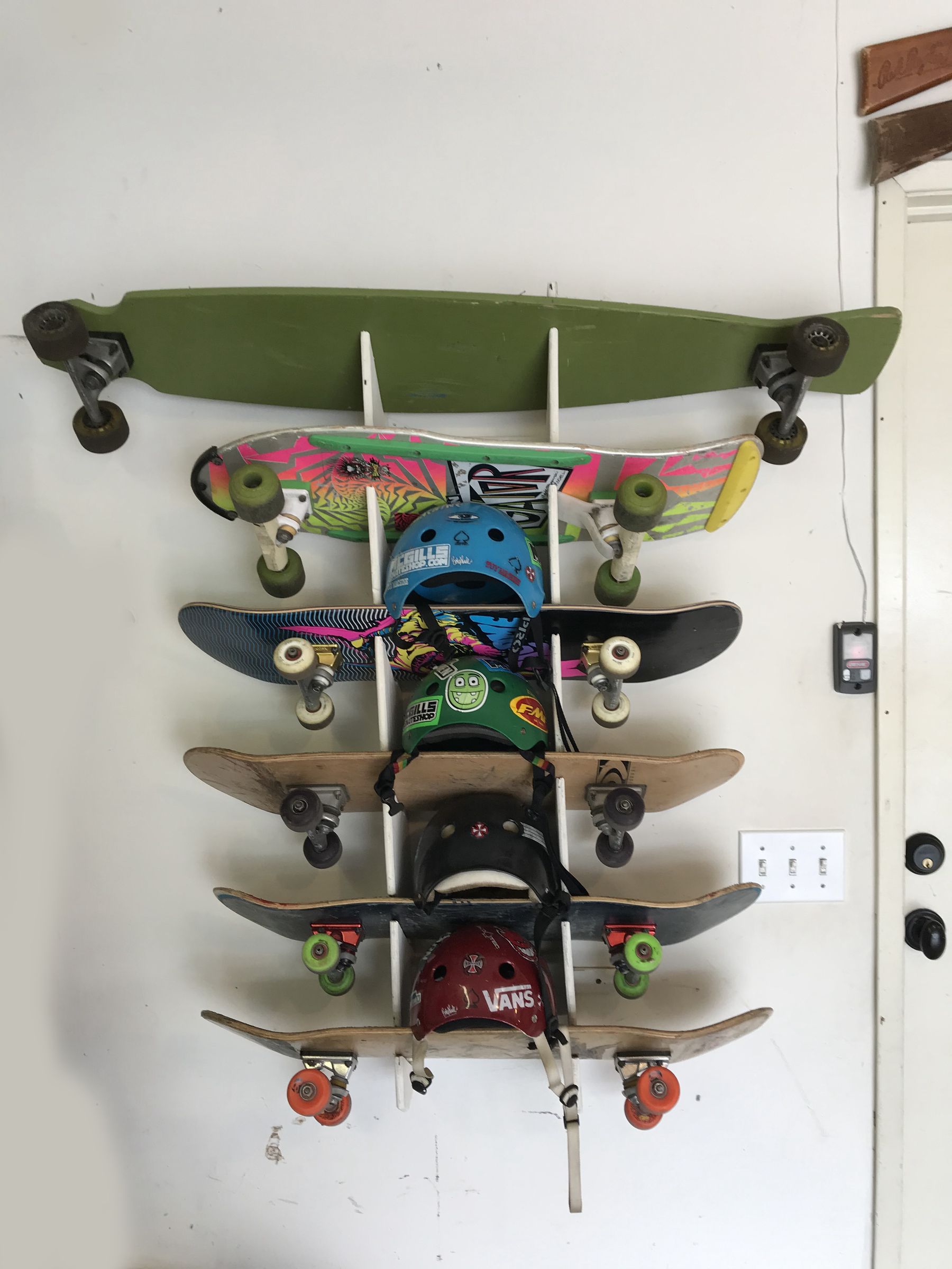 Skateboard Wall Rack : 5 Steps (with Pictures) - Instructables