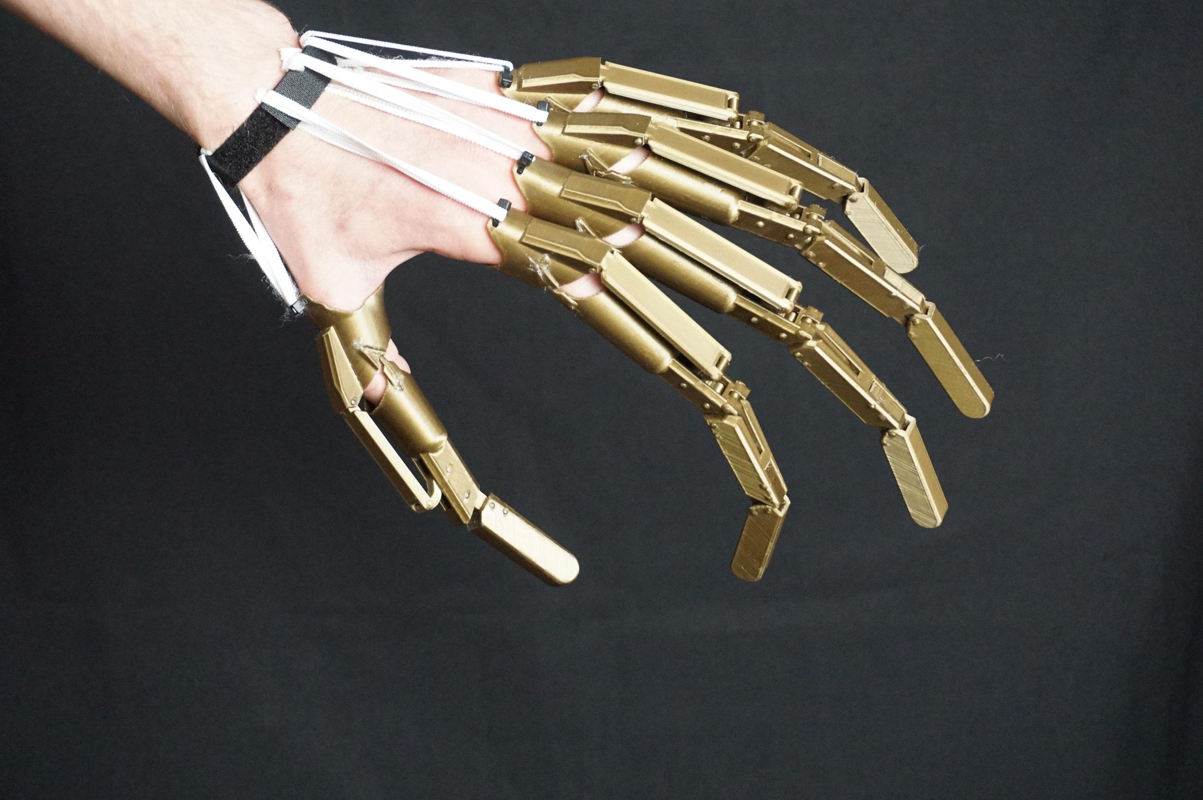 3D Printed Articulated Finger Extensions : 14 Steps (with Pictures ...