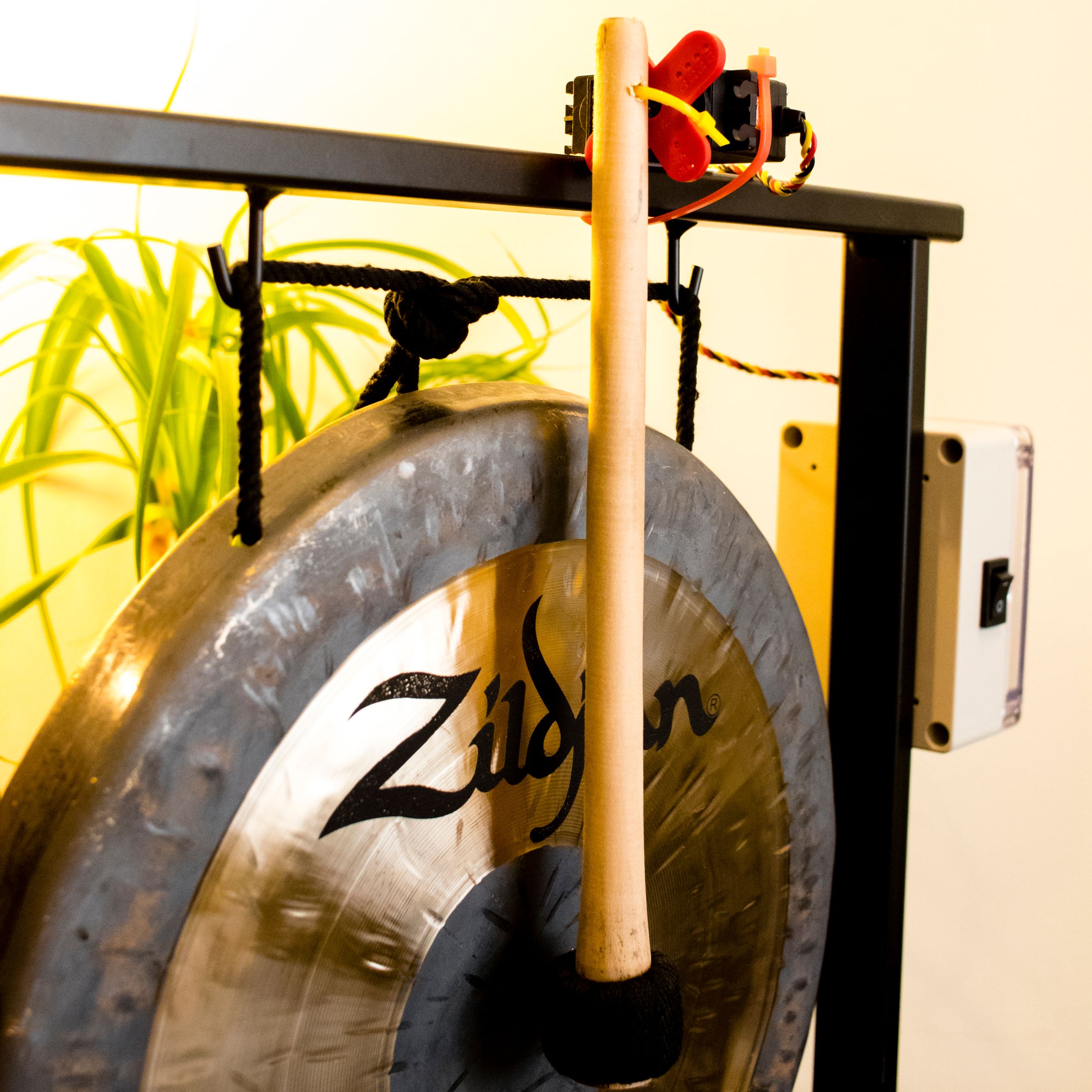 Robot Gong: Ultimate Hackaton Project Idea for Sales and Product Geeks ...