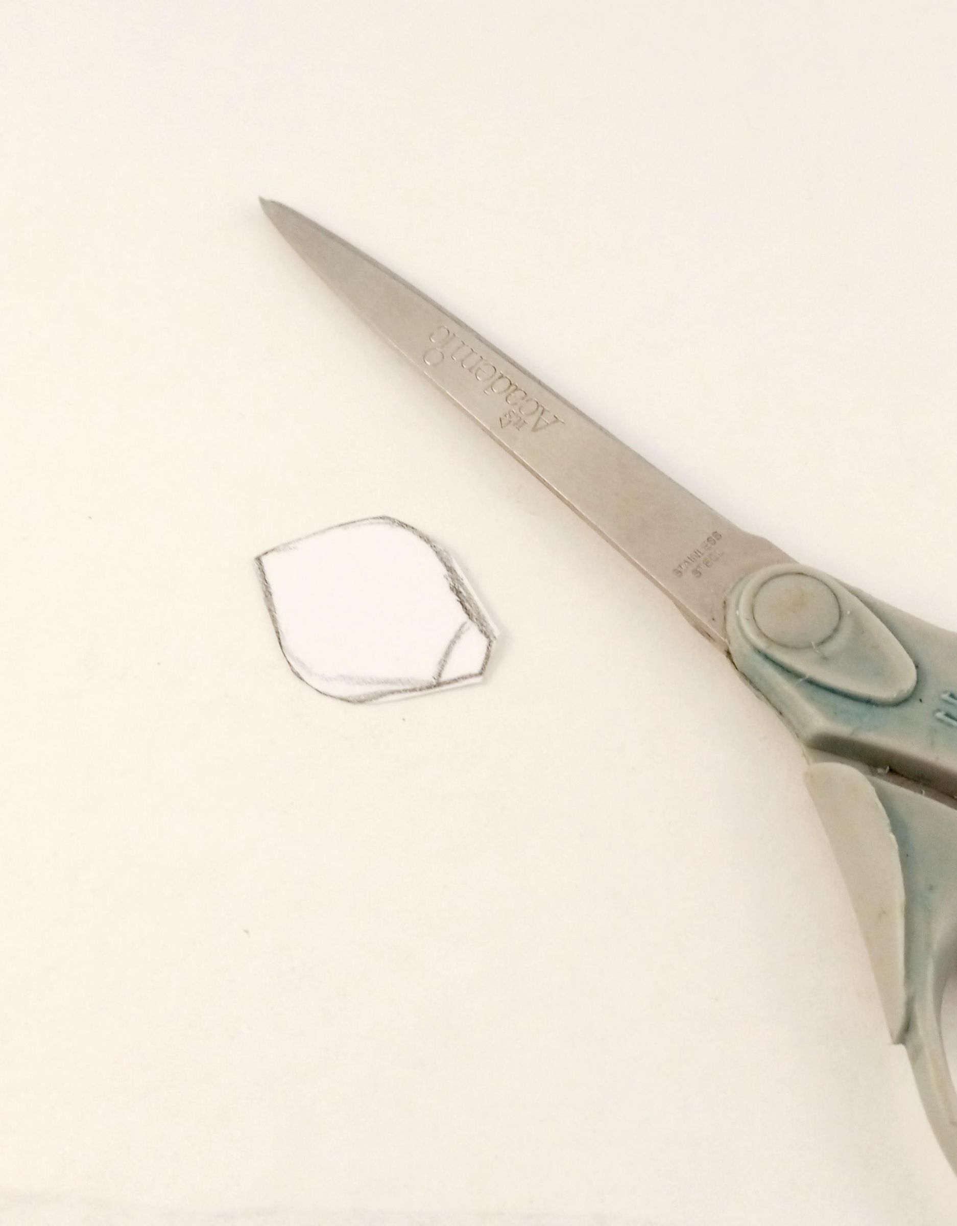 Using Paper for Patterns and Transfers on Clay : 10 Steps - Instructables