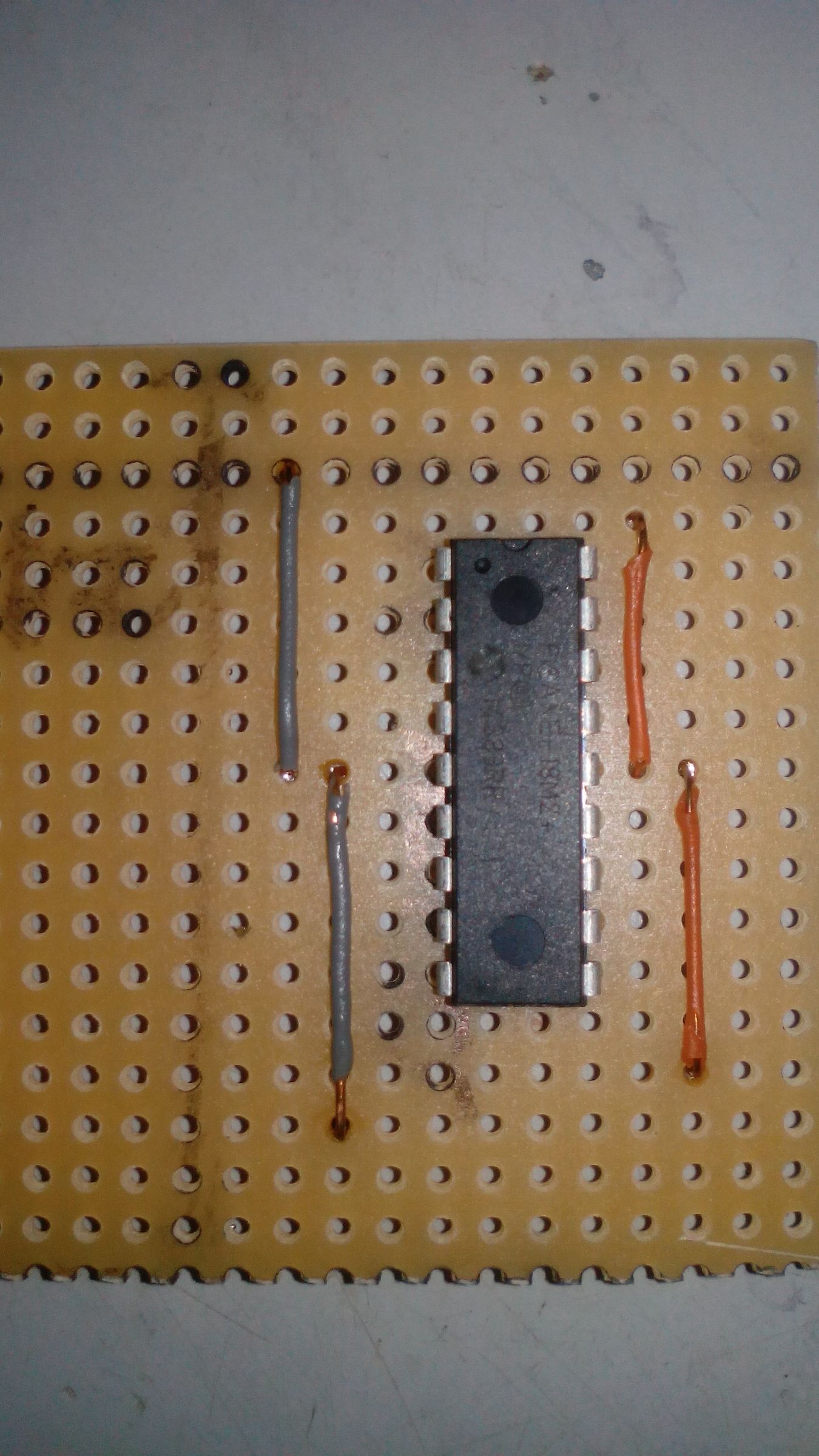 CHEAP AND EASY PICAXE ROBOT BOARD WITH SERIAL CABLE : 12 Steps (with ...