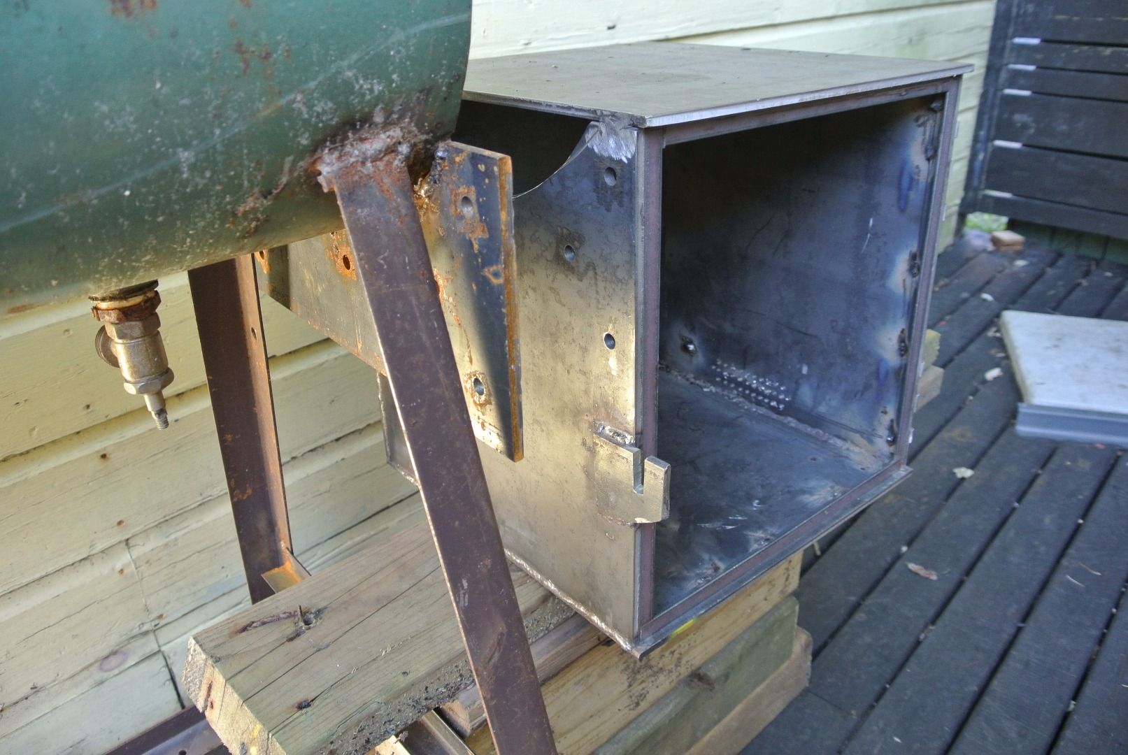 How to Build a Reverse Flow Offset Smoker : 7 Steps (with Pictures ...
