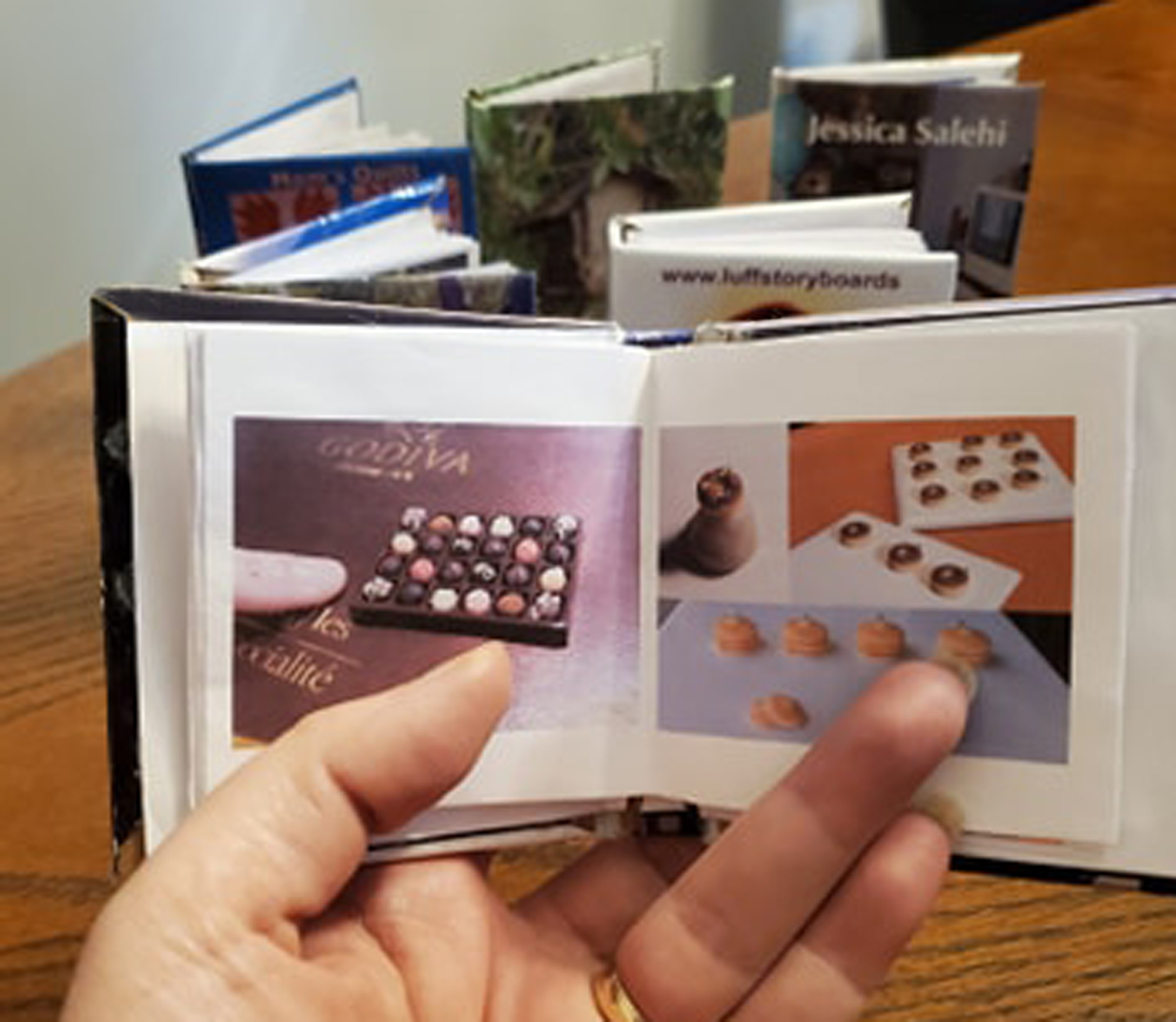 Mini Photo Album Book : 17 Steps (with Pictures) - Instructables