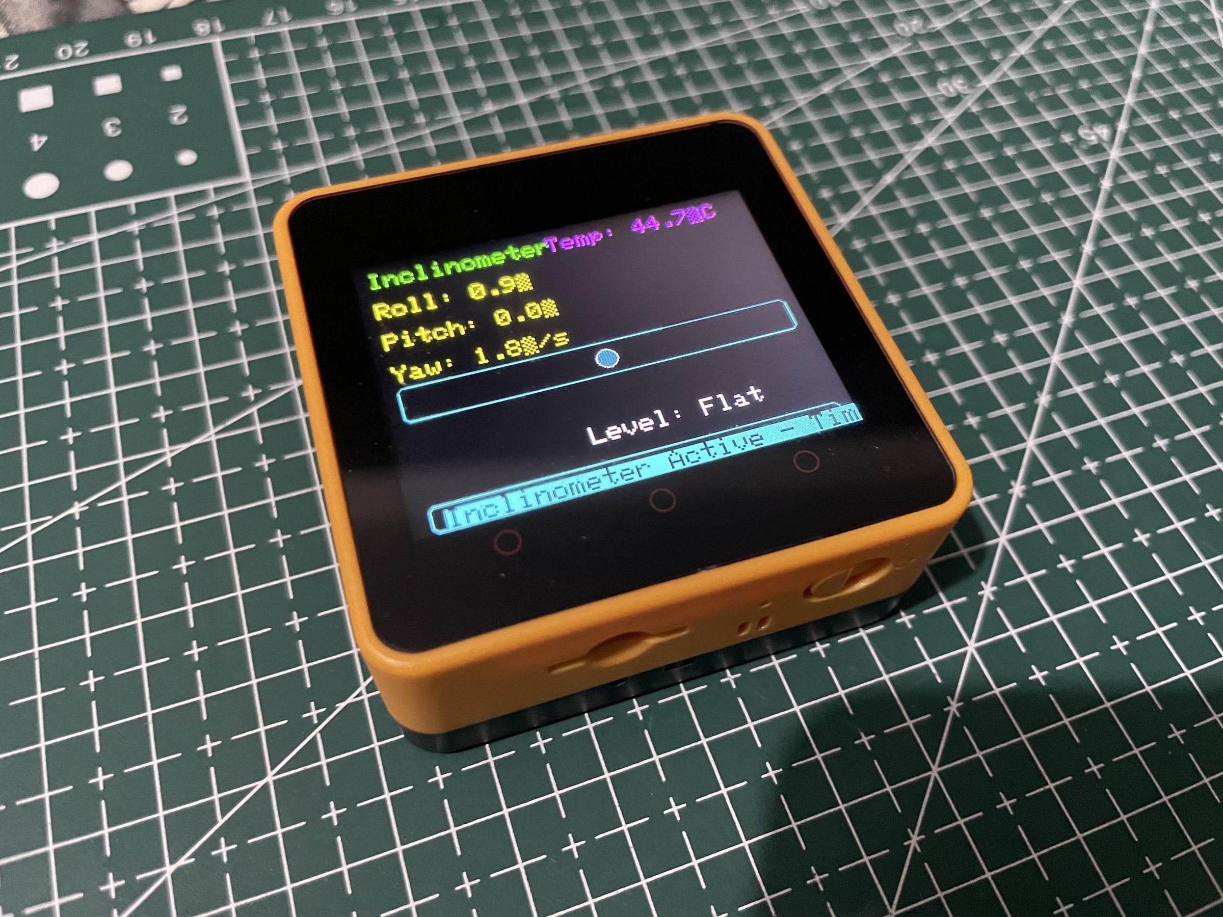 All-In-One Pocket Tool (Thermal Camera + Level Meter + Compass ...