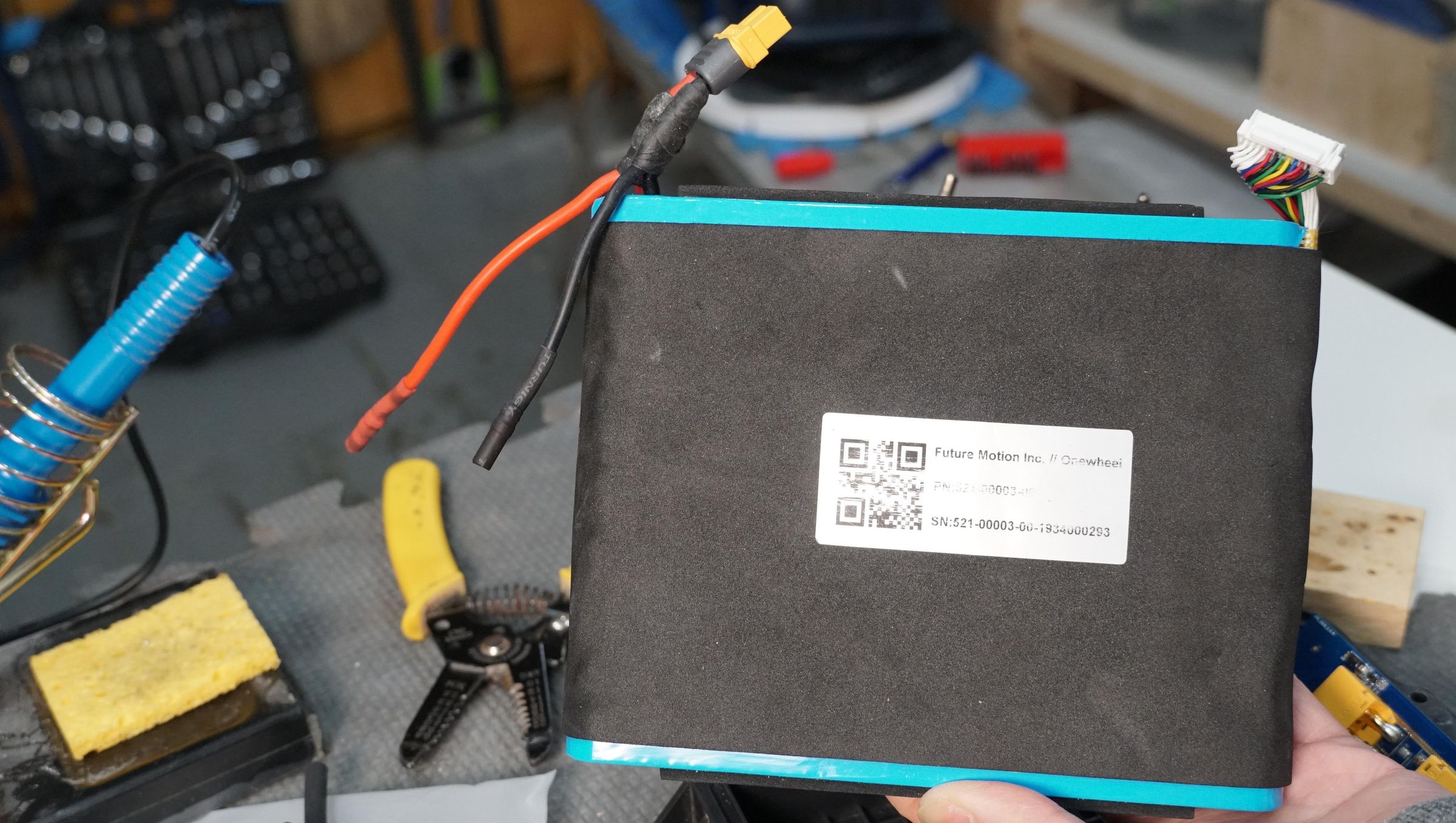 Onewheel Pint Battery Upgrade - Extended Range : 7 Steps (with Pictures ...