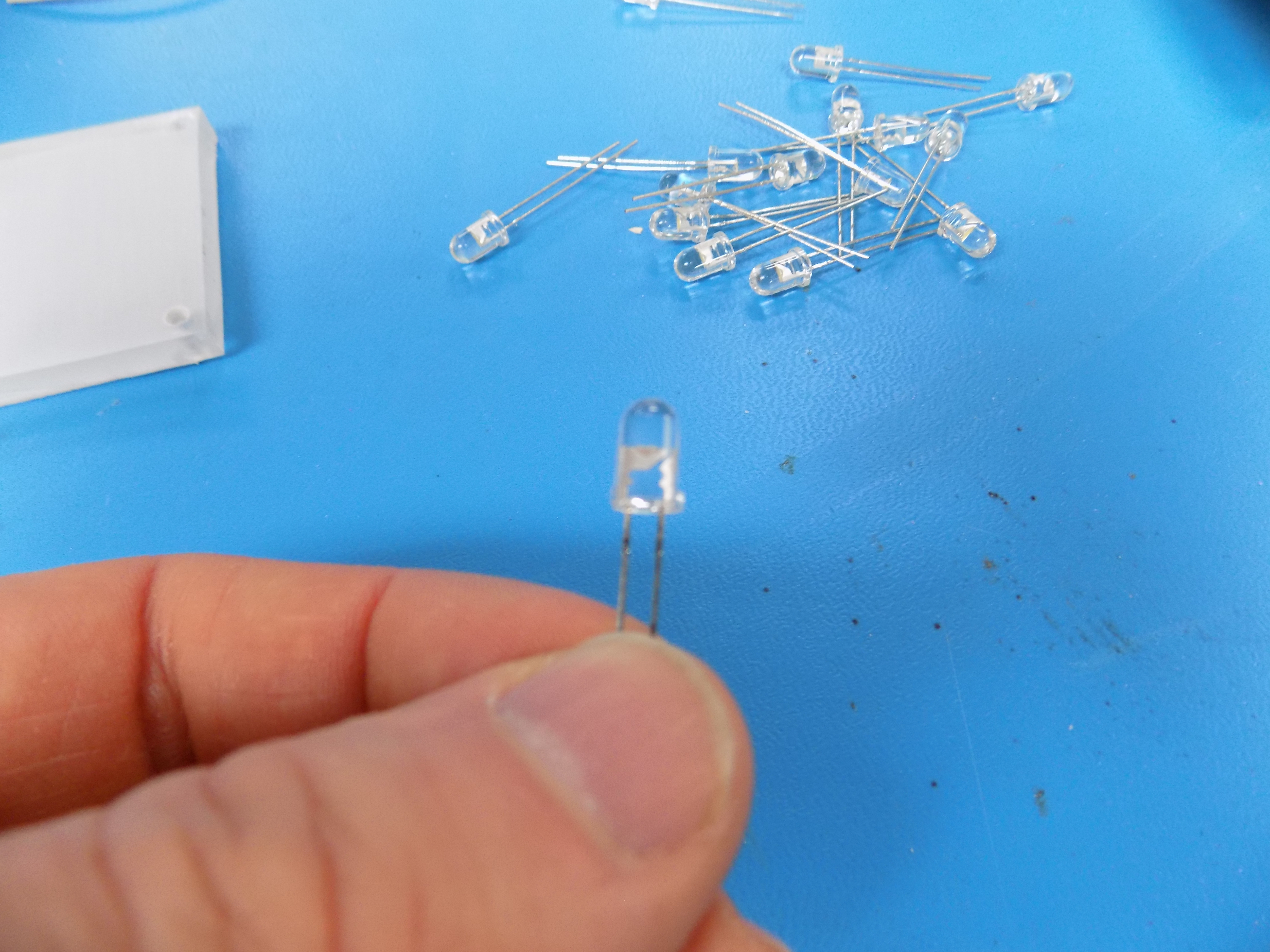 Film Negative Viewer and Converter : 8 Steps (with Pictures ...