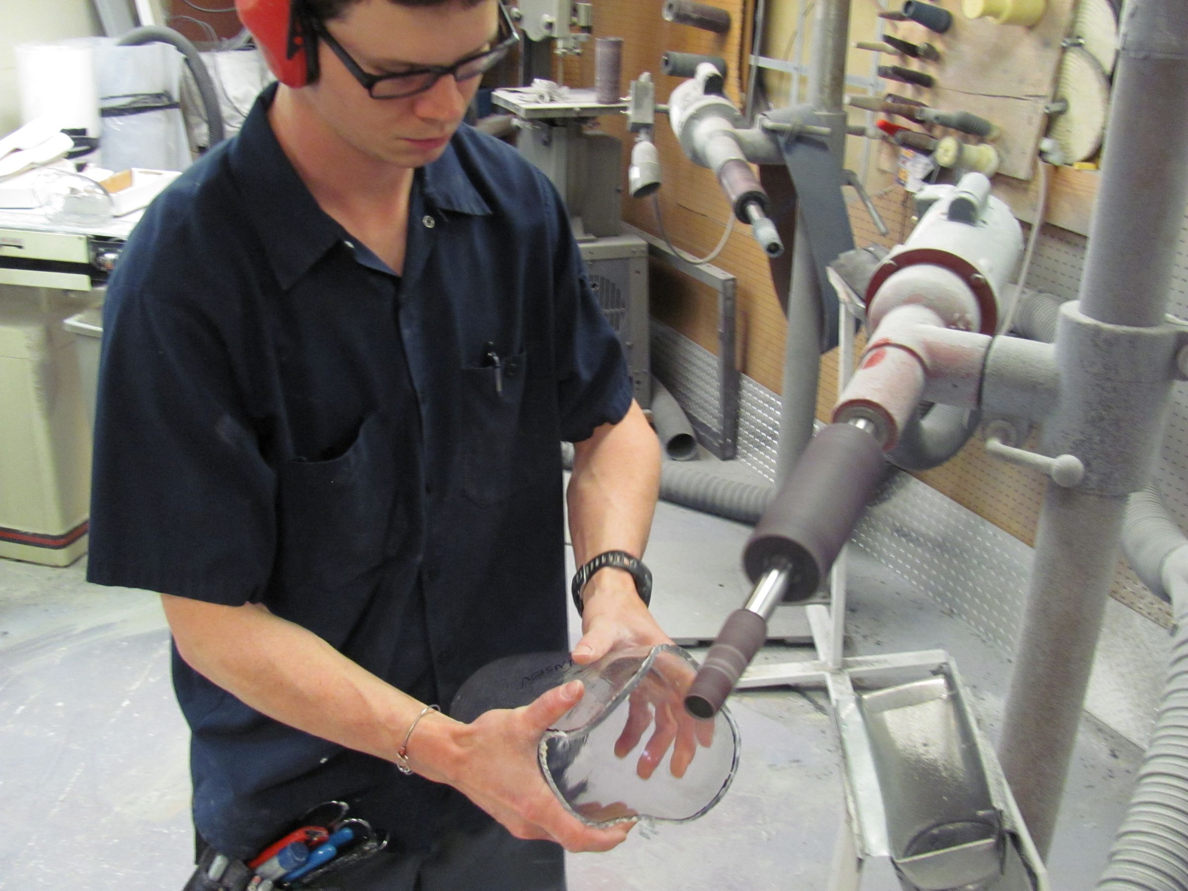 How a Prosthetic Leg Is Made! : 5 Steps (with Pictures) - Instructables