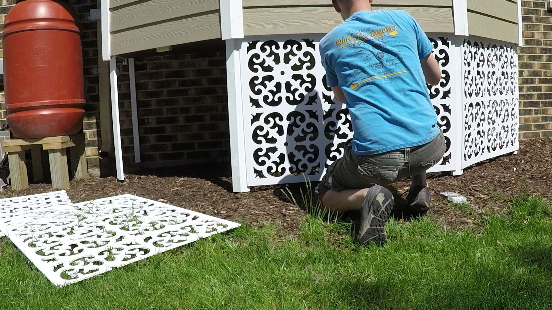 How to Install or Upgrade Lattice Below a Bay Window : 6 Steps (with ...
