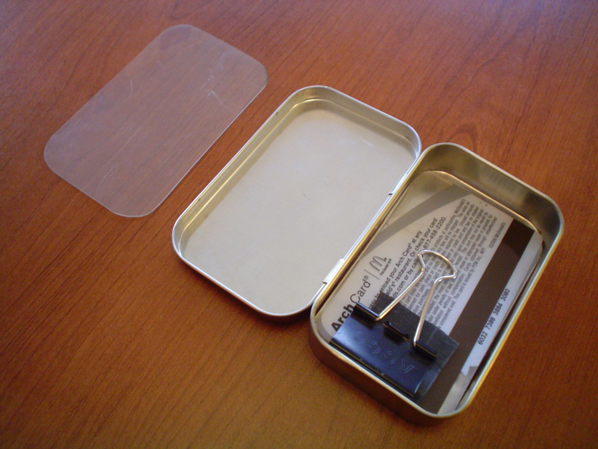 Altoids Tin Wallet : 4 Steps - Instructables