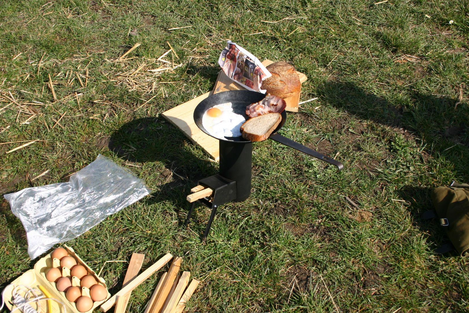 Camping Rocket Stove : 13 Steps (with Pictures) - Instructables