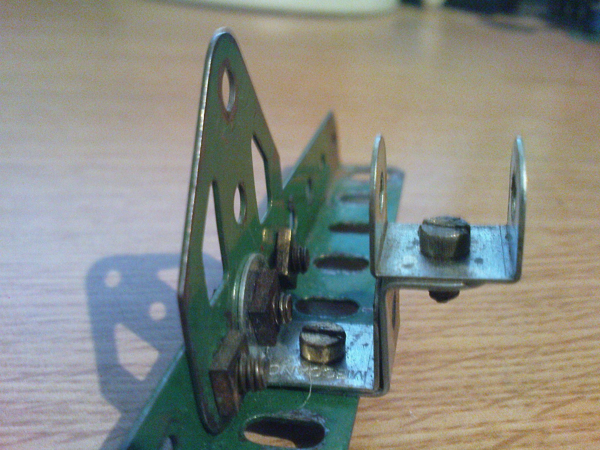 Meccano Walking Machine : 9 Steps - Instructables