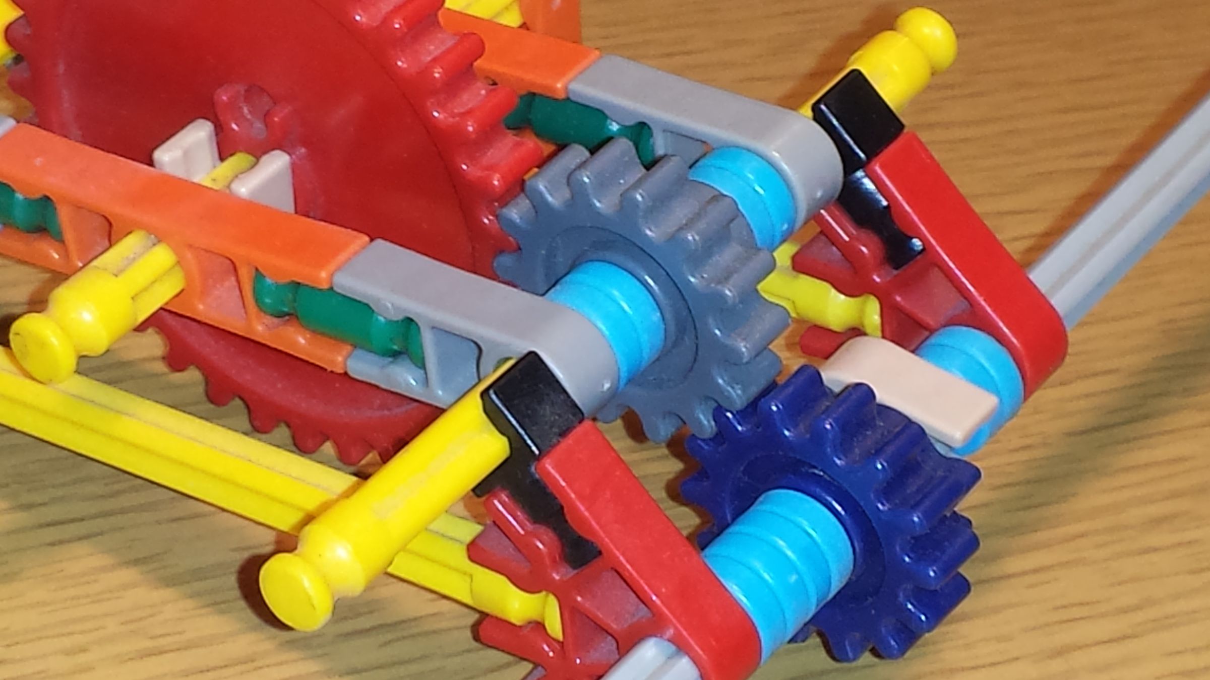 Knex Car - Spider : 6 Steps - Instructables