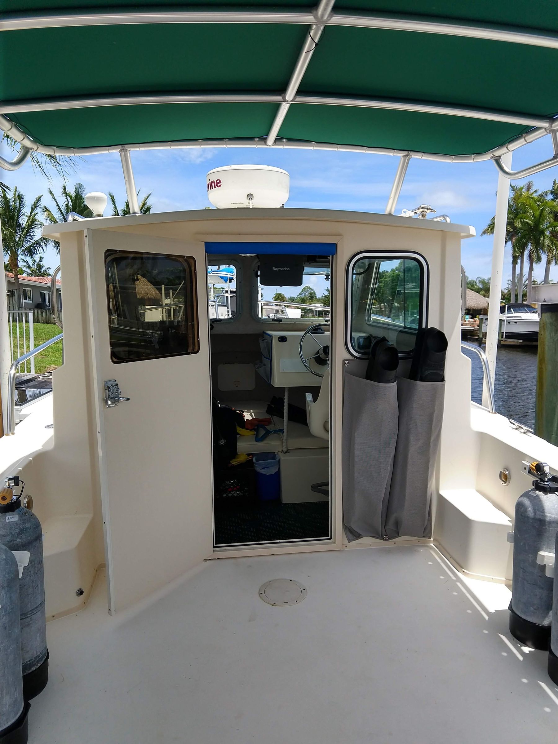 Fin Pockets for a Boat : 3 Steps (with Pictures) - Instructables