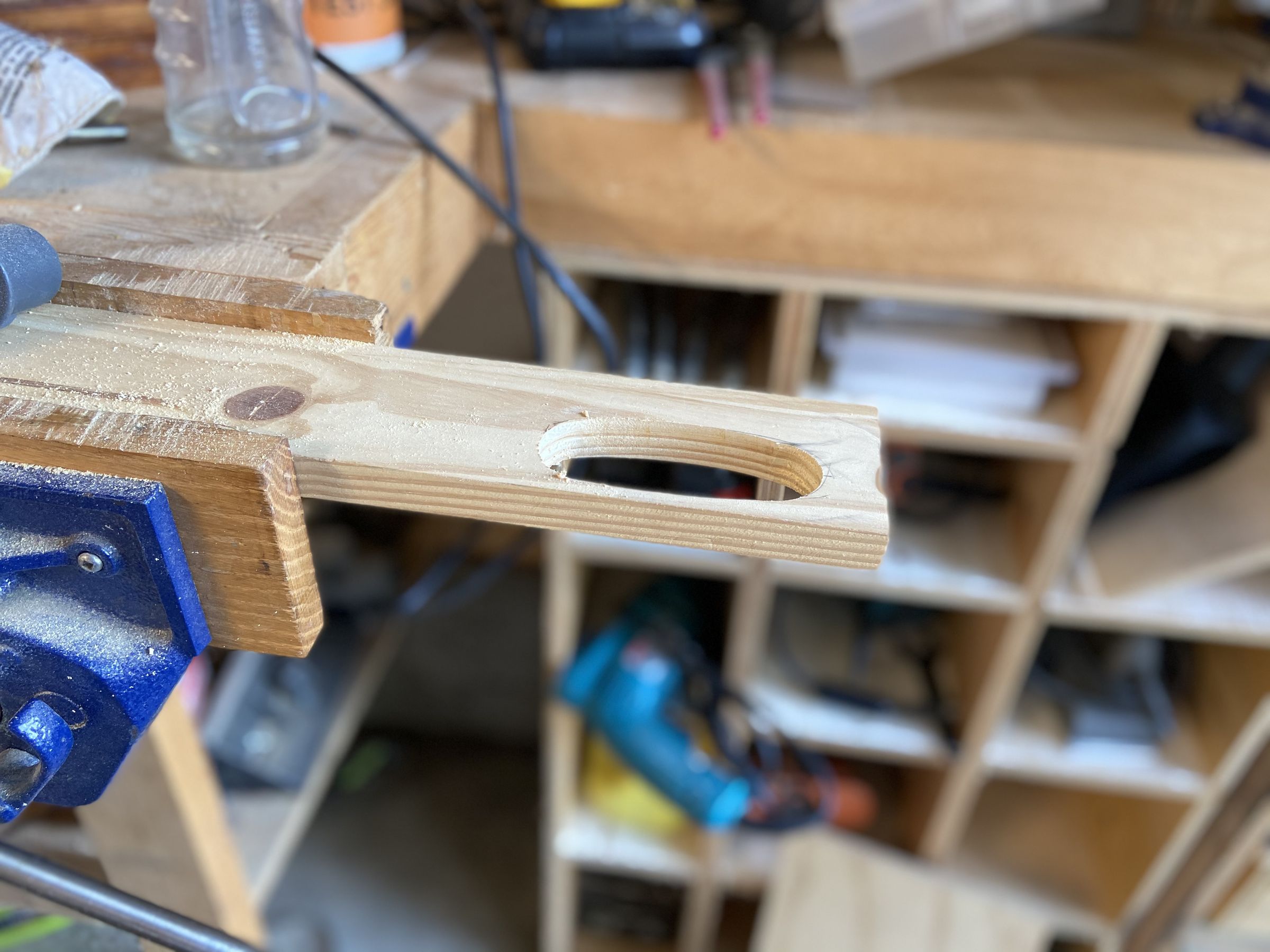 Hands-Free Wall-Mounted Hand Sanitizer Dispenser : 5 Steps (with ...