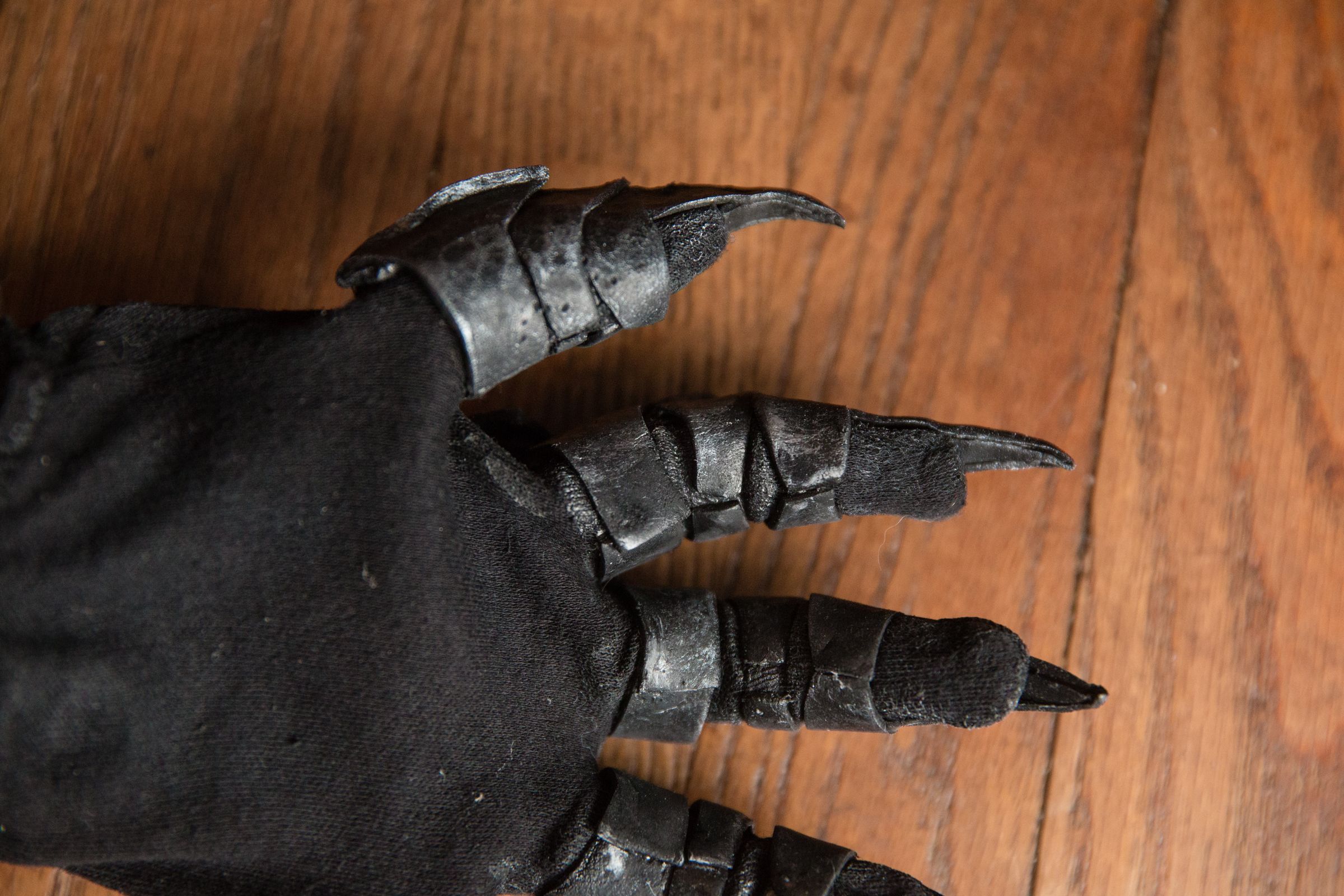 Epic Sauron Costume : 14 Steps (with Pictures) - Instructables