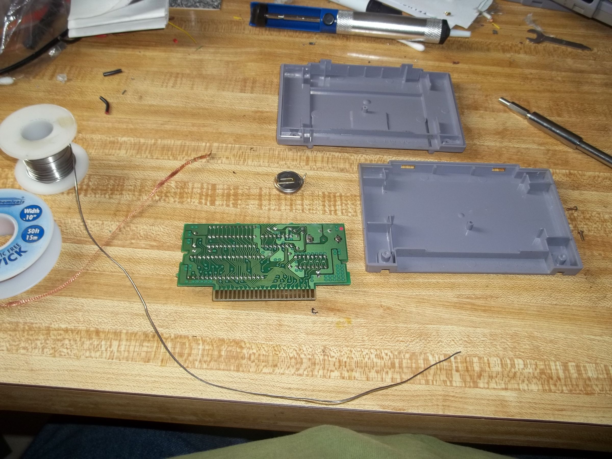 Replacing a CR2032 Snes Cart Battery : 5 Steps (with Pictures ...