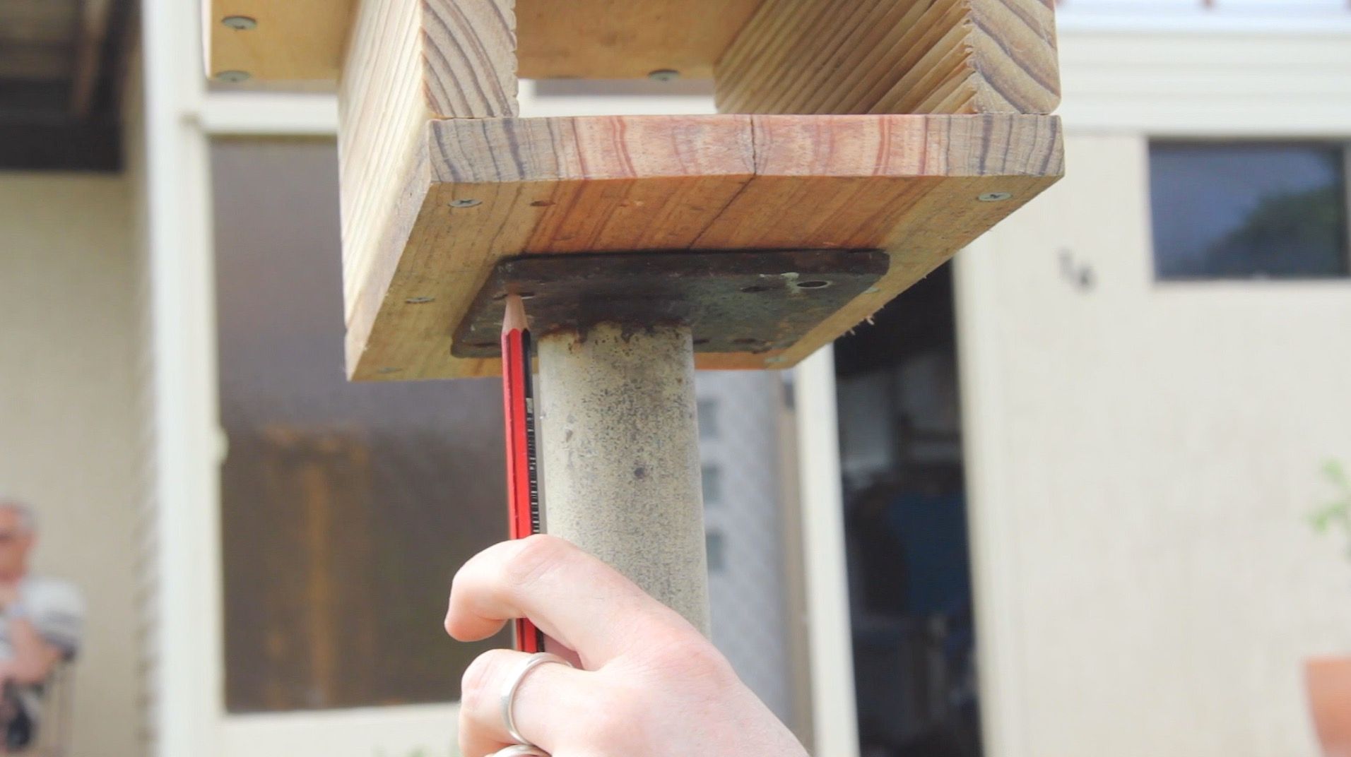 How to Make a Rustic Wood Mailbox : 5 Steps (with Pictures) - Instructables