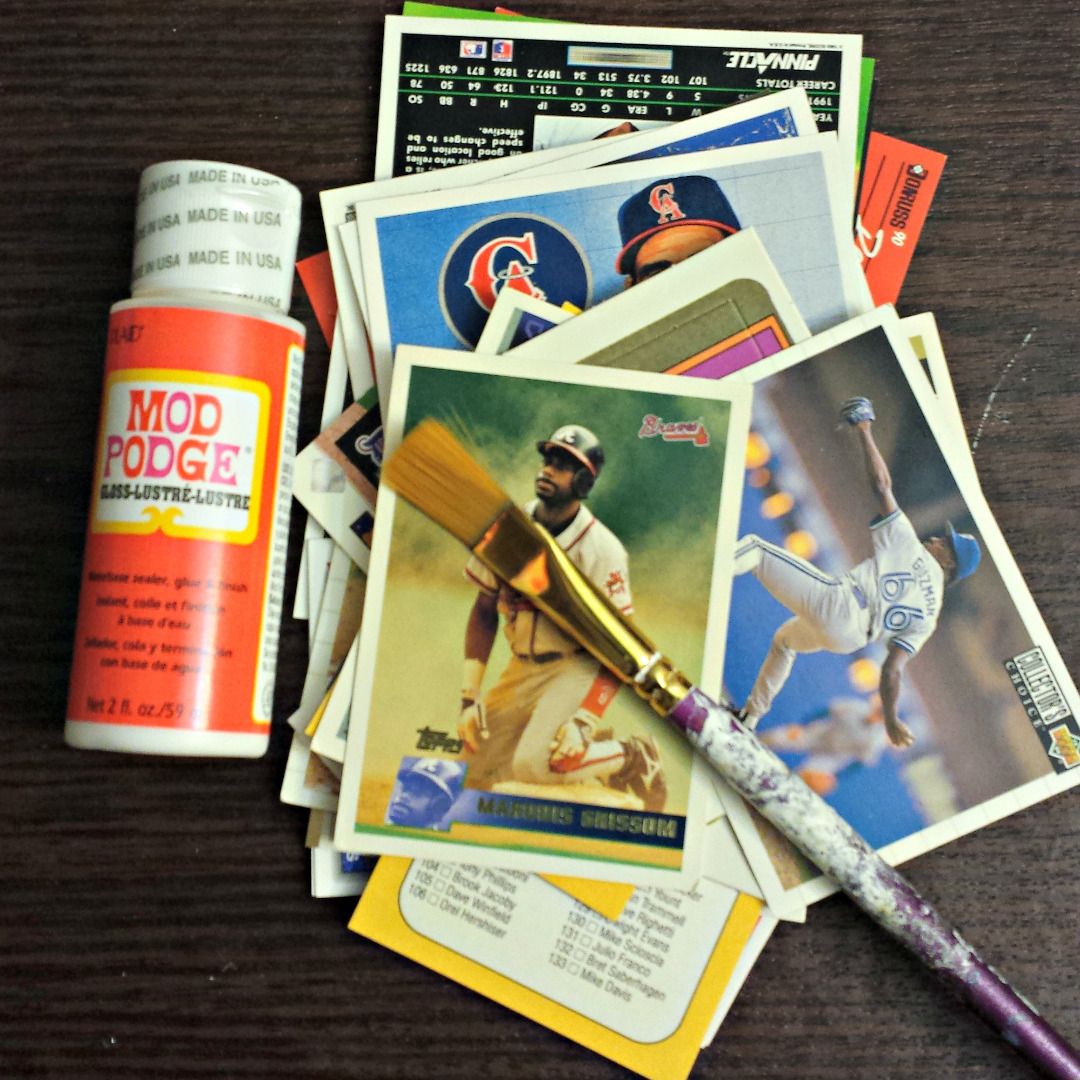 Sports Card Bookcase : 4 Steps (with Pictures) - Instructables