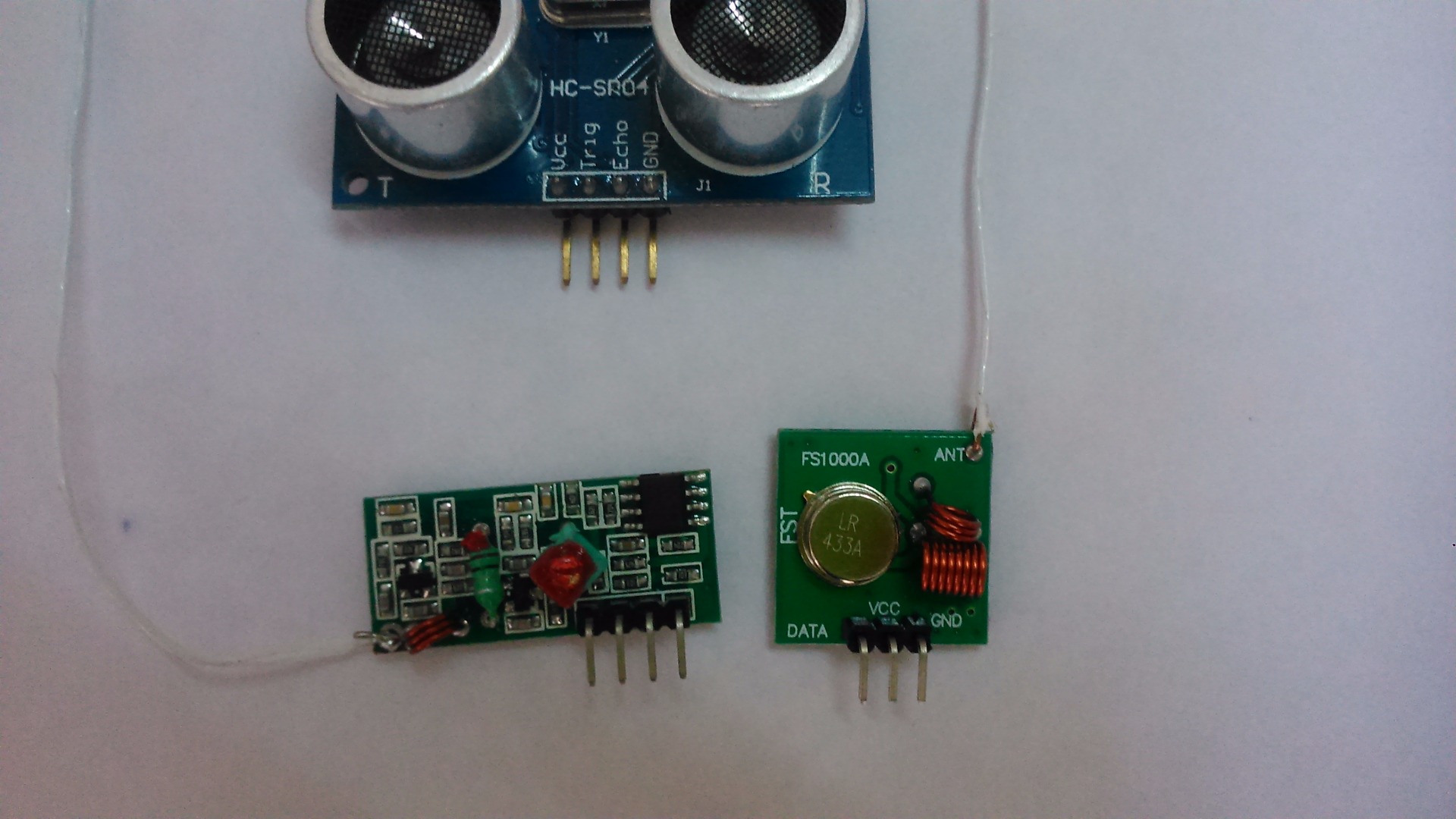Make a Simple Wireless RF Robot Using Arduino! : 7 Steps (with Pictures ...