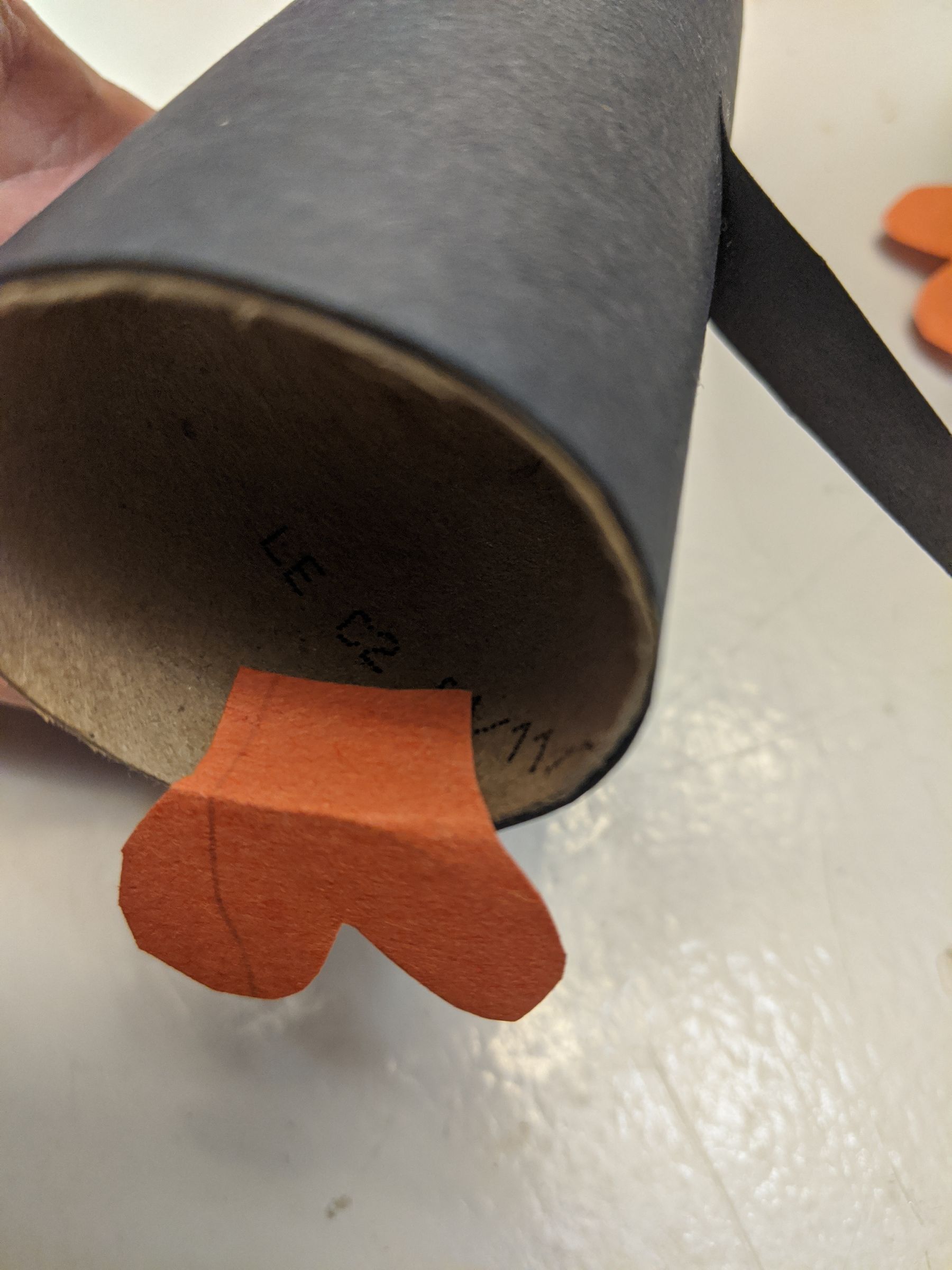 Paper Tube Penguin Family : 9 Steps - Instructables