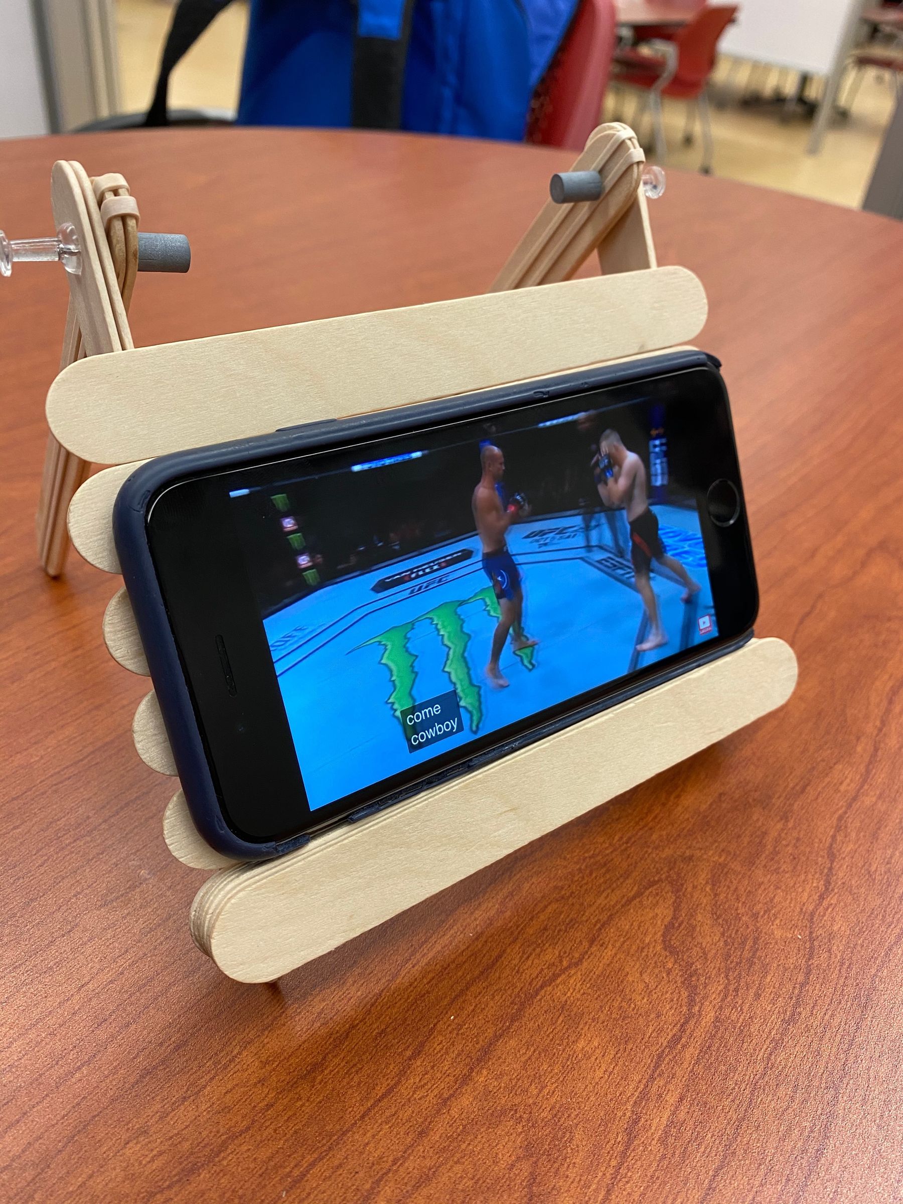 Foldable Popsicle Stick Phone Stand : 8 Steps - Instructables