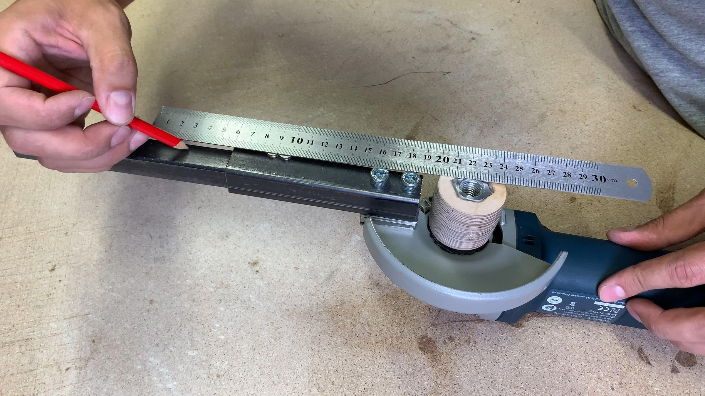 A Power File From an Angle Grinder : 15 Steps (with Pictures ...