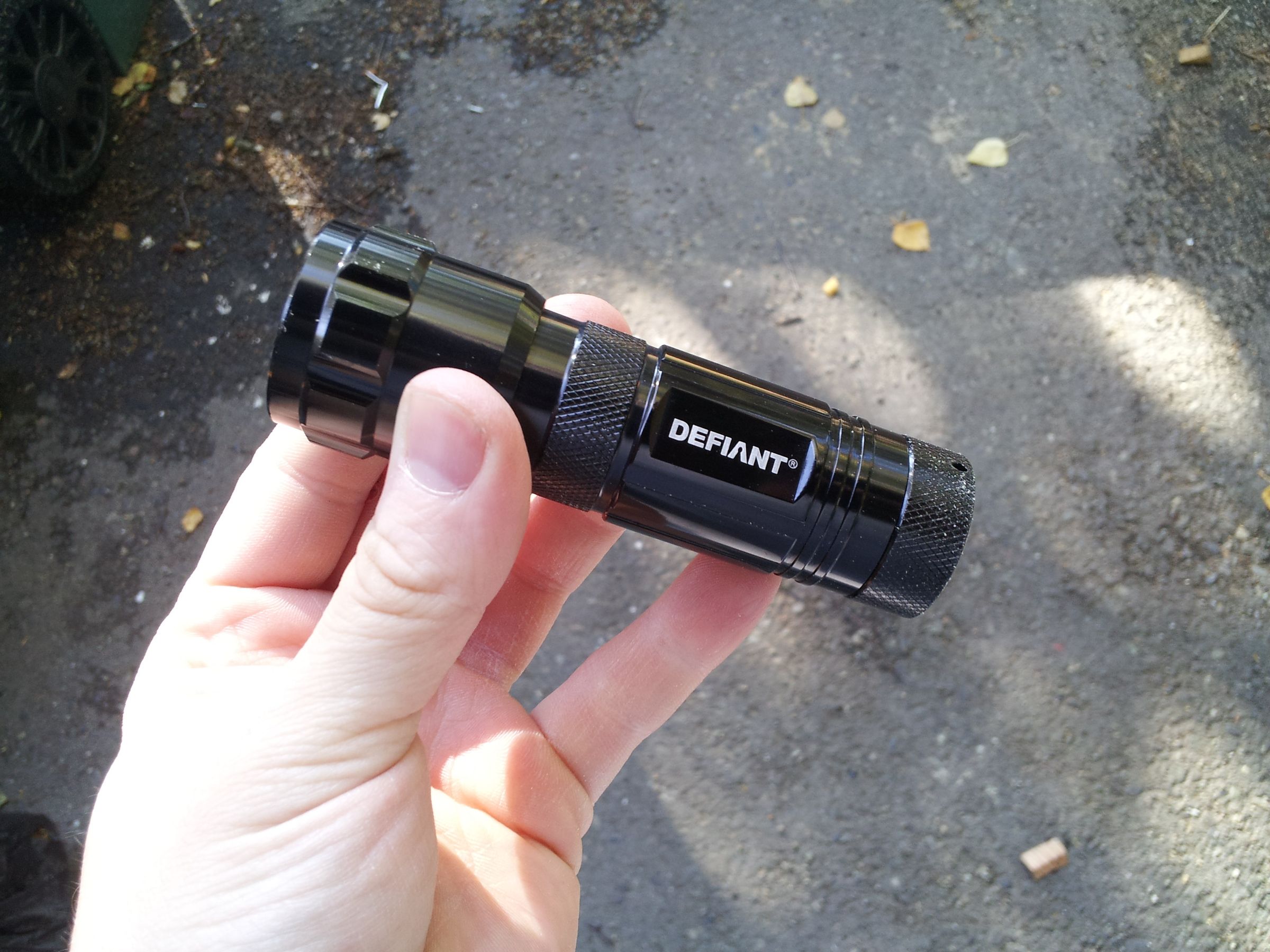 Pointless (and Ugly) Waterproof Flashlight Housing. : 5 Steps ...