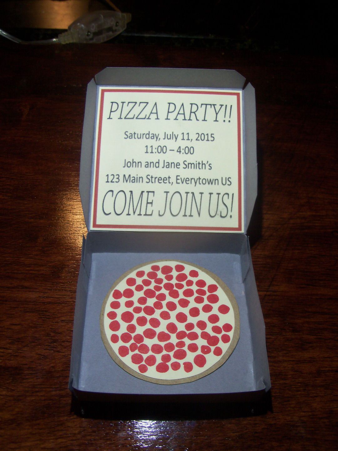 Pizza Box Party Invitation : 8 Steps (with Pictures) - Instructables