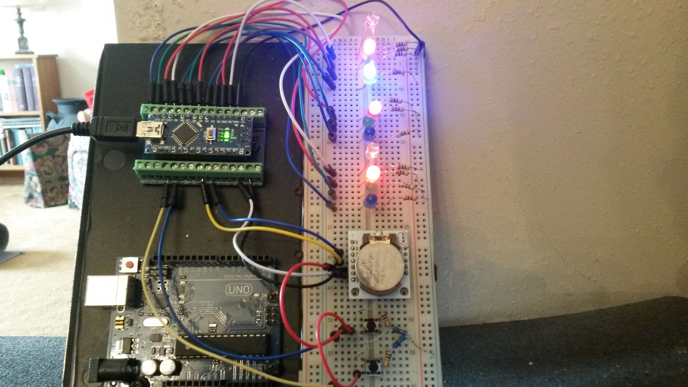 12 Hr Binary Clock, Hours and Minutes Only, DS1307 RTC, I2C, Arduino ...