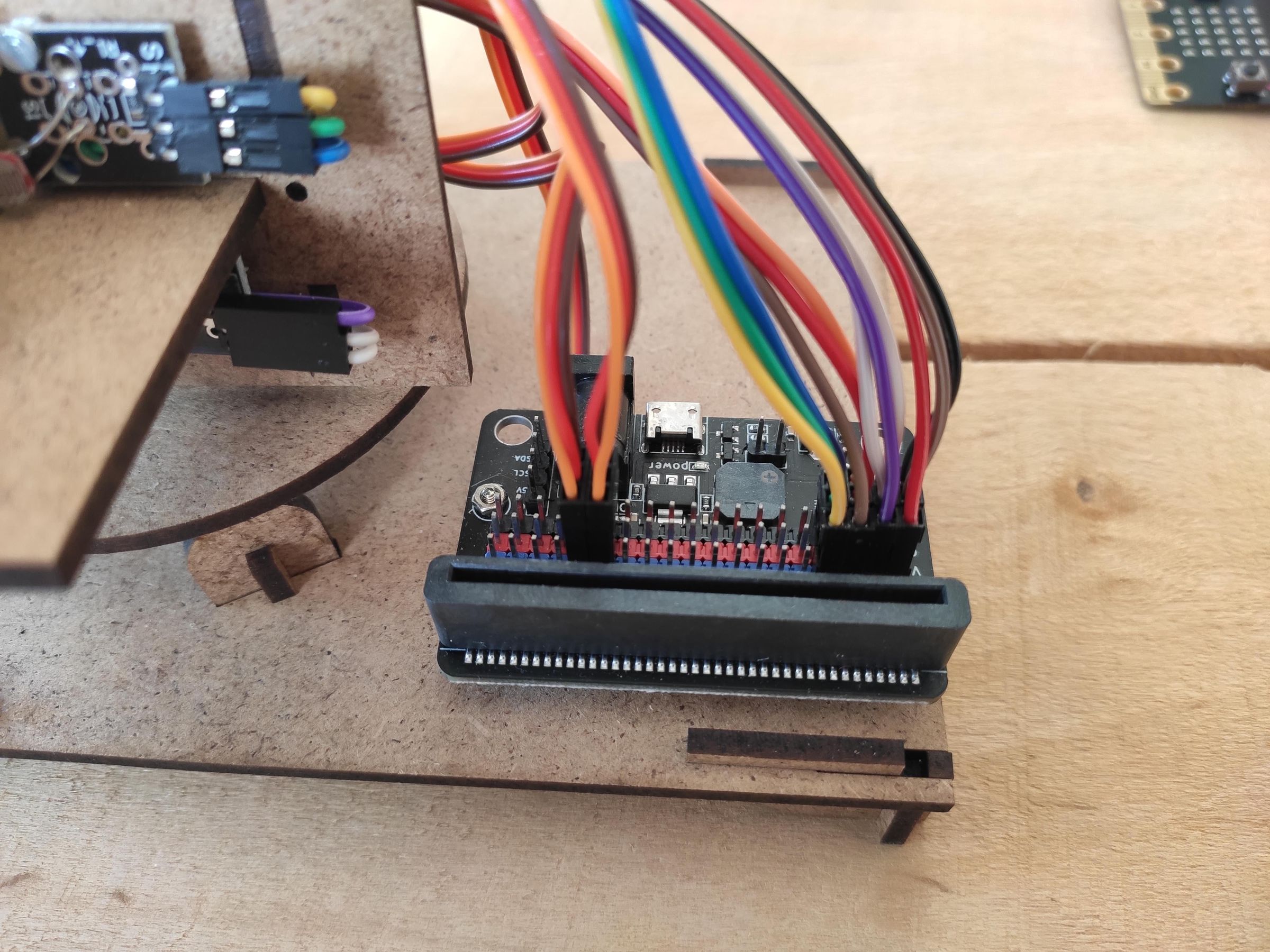 Micro:bit Solar Tracker : 5 Steps (with Pictures) - Instructables