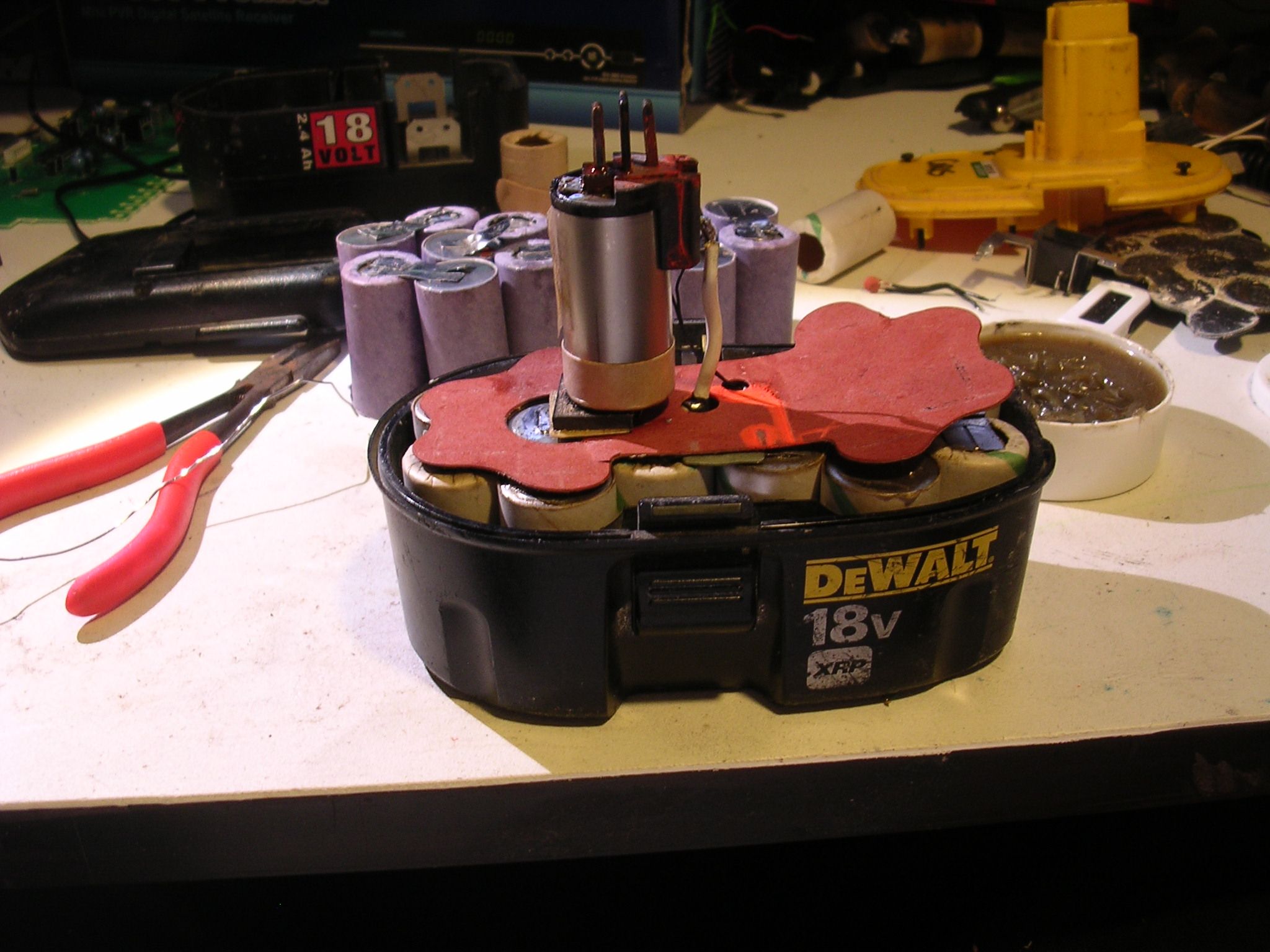 Battery Transplant, Recycling to the Max : 5 Steps - Instructables