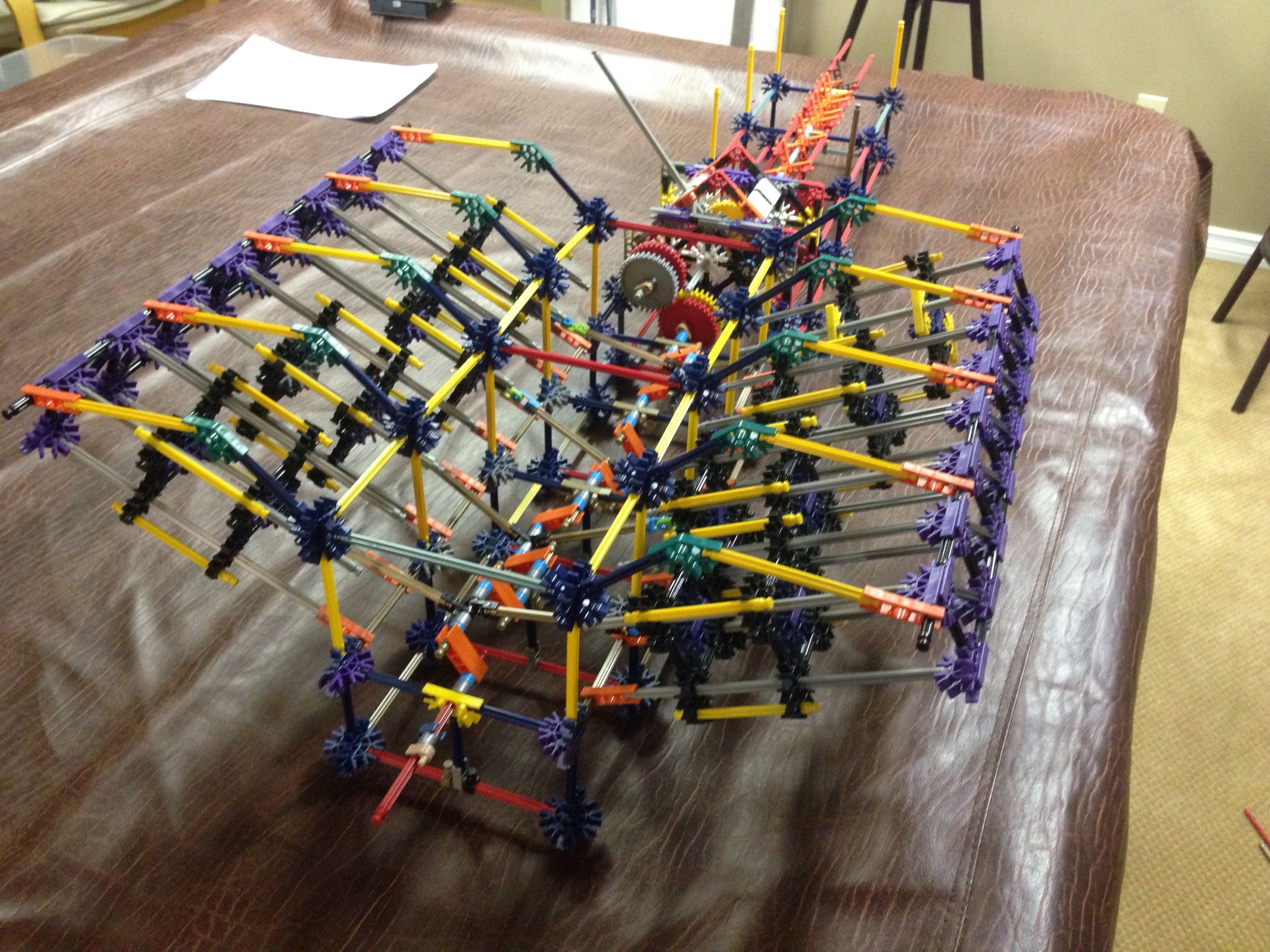K'nex V8 Engine : 16 Steps - Instructables