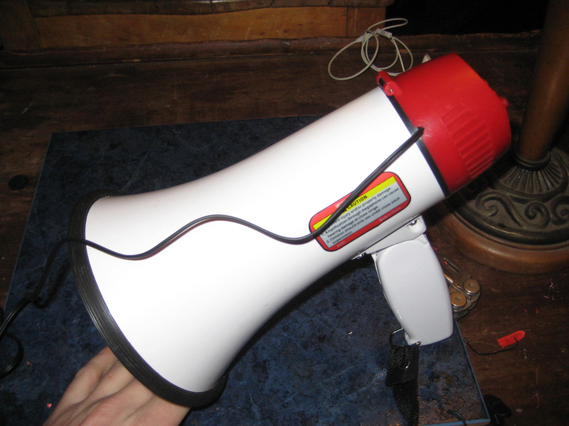 Add an Audio Input to a Megaphone : 5 Steps - Instructables